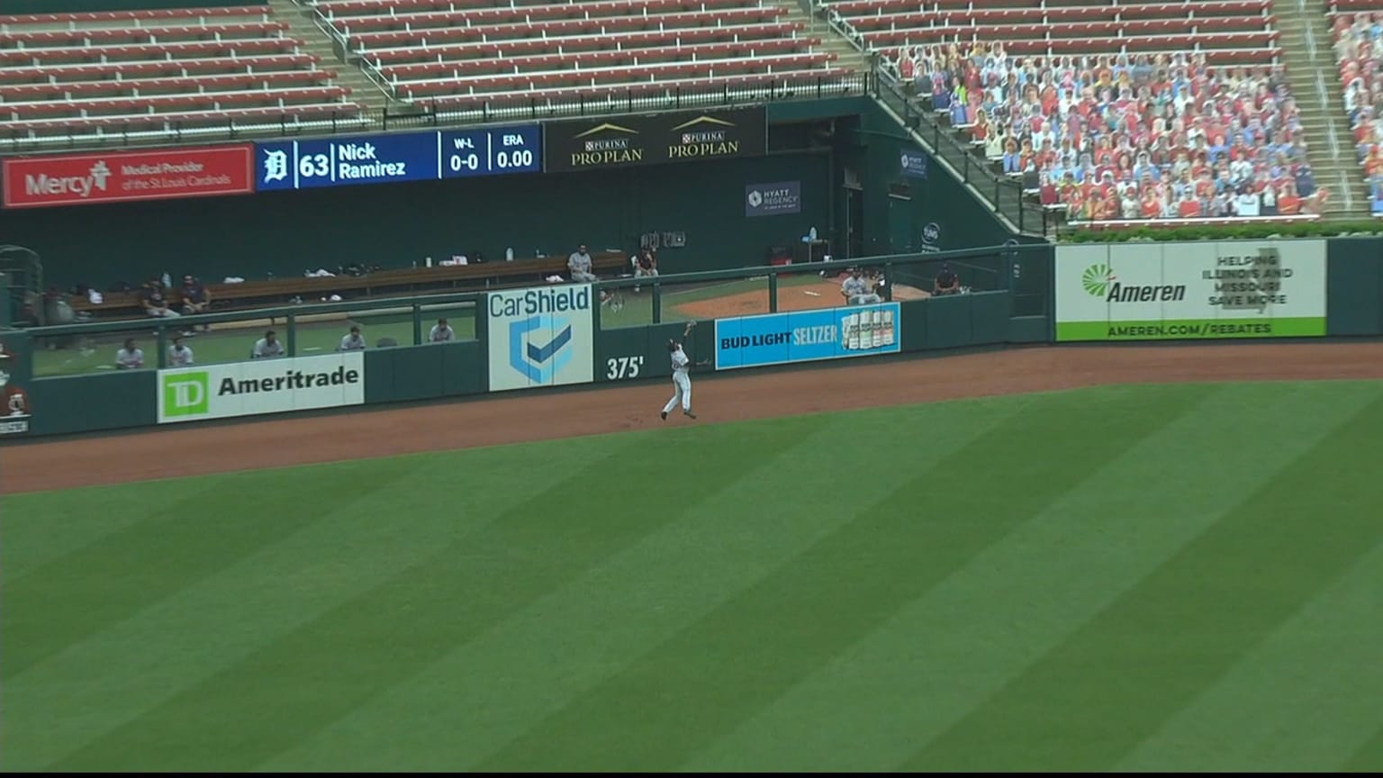 Demeritte robs Bader with a nice snow-cone catch | 09/10/2020 | Toronto ...