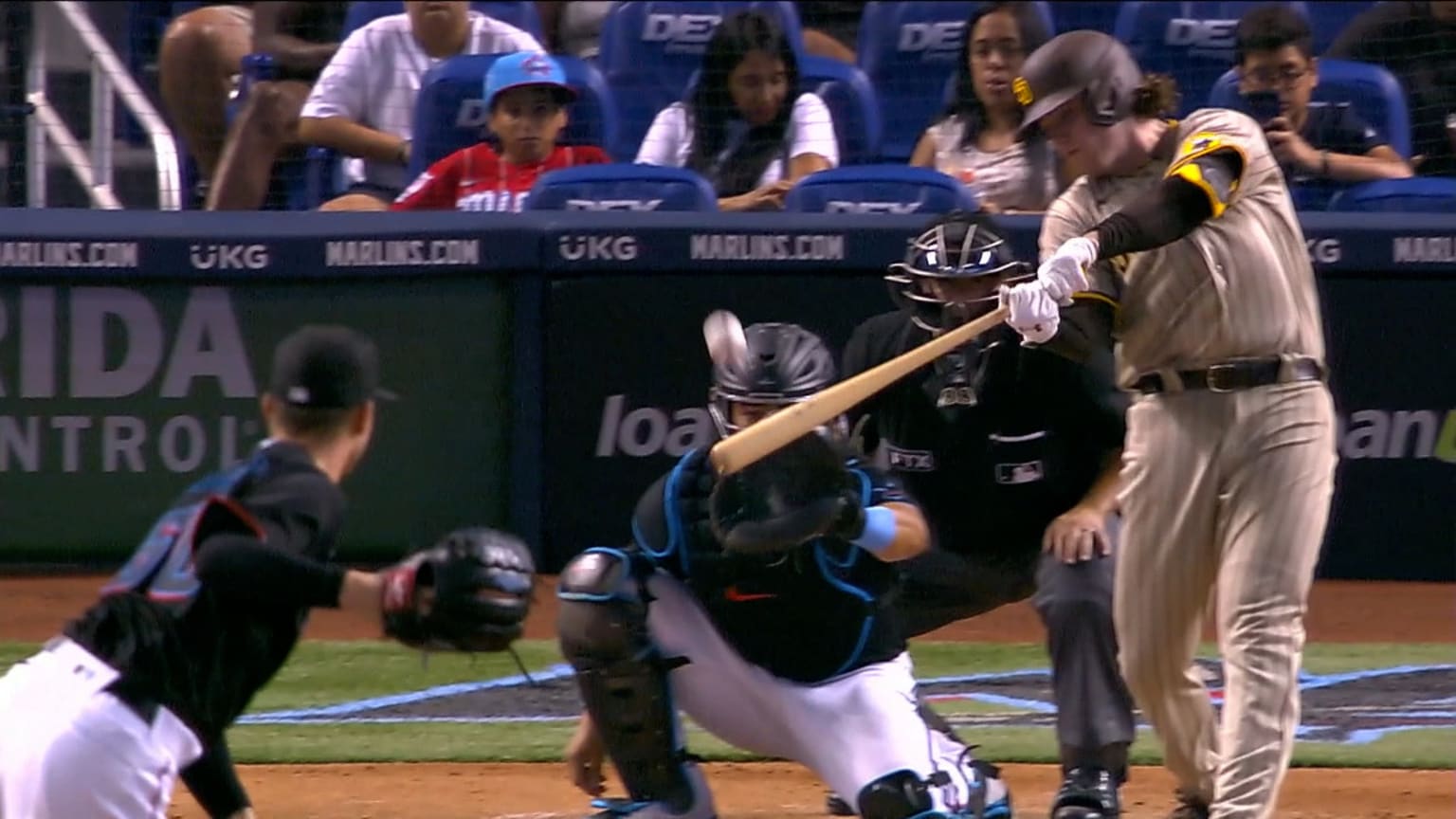 Ryan Weathers hits a solo homer to center field | 07/24/2021 ...