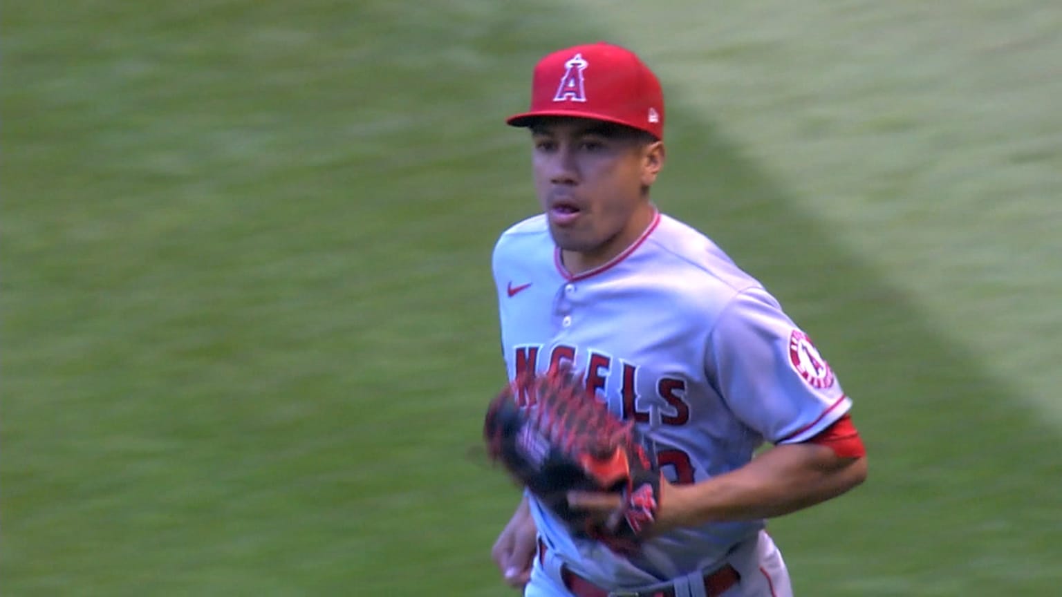 Kean Wong whips up a smooth leaping grab on the track | 06/11/2021 ...