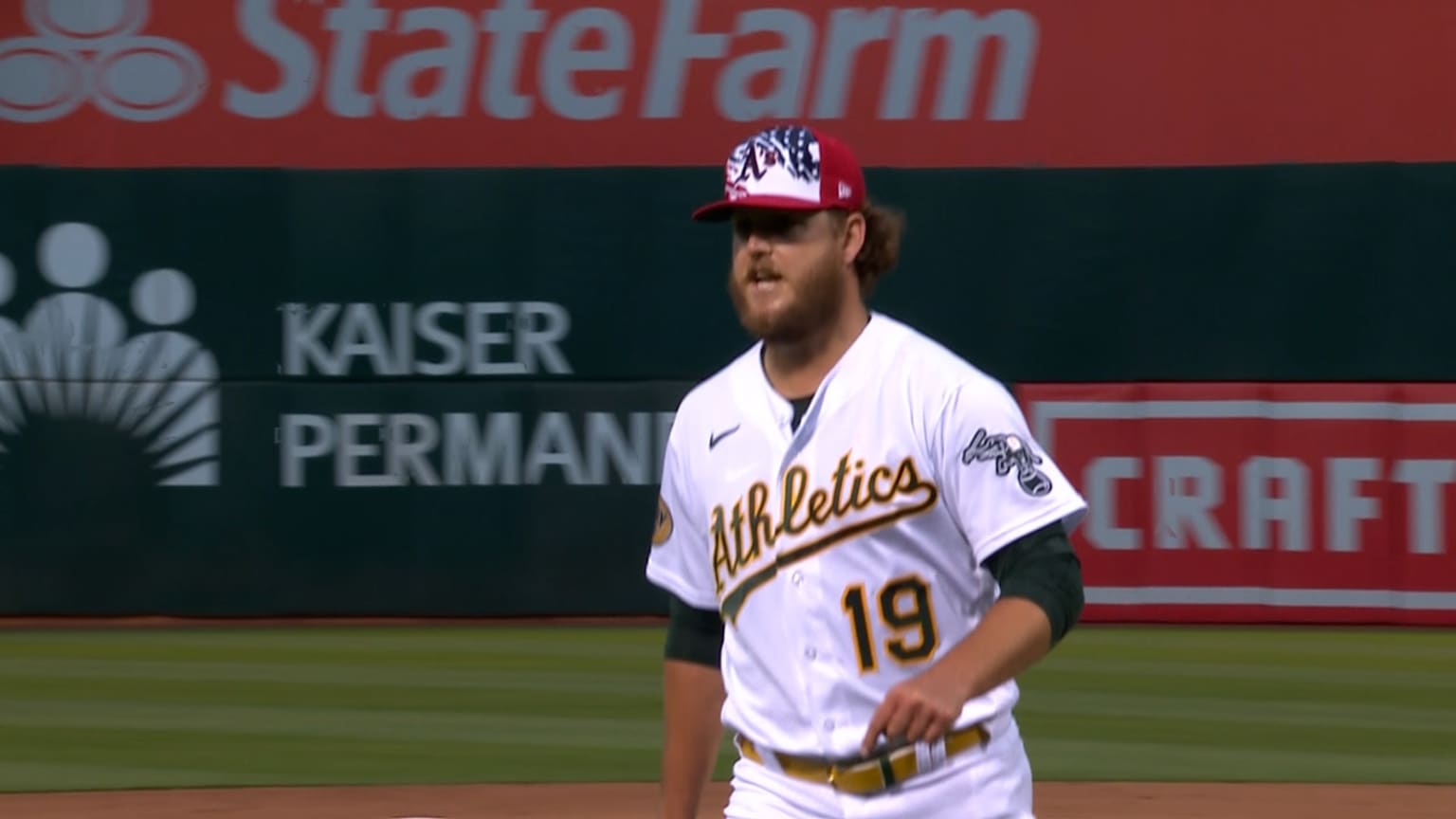 Cole Irvin dominates over eight solid innings | 07/04/2022 | Athletics