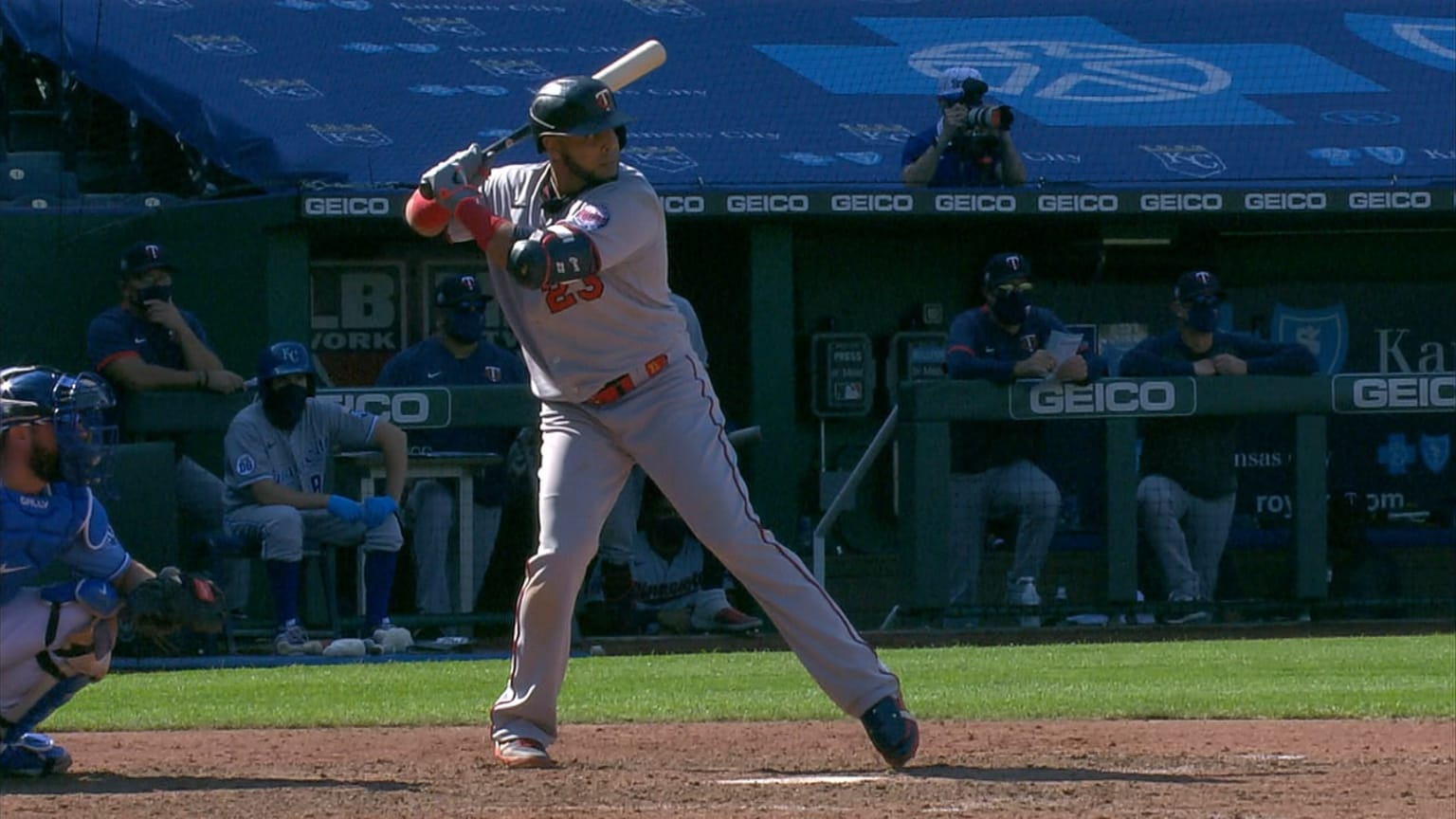 Nelson Cruz gets his 10th home run against Royals | 08/23/2020 ...