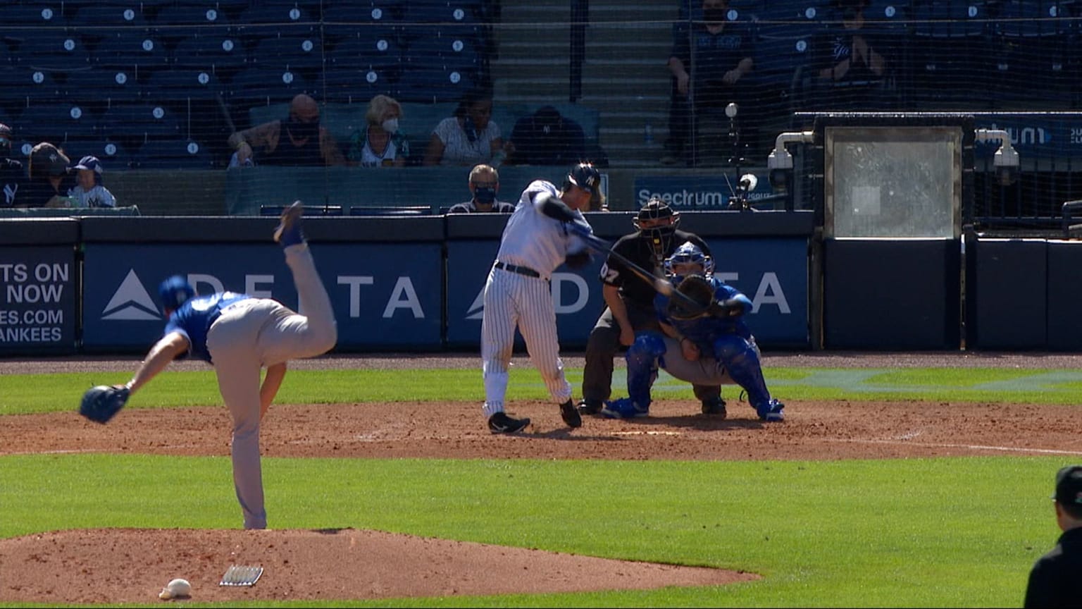 Rob Brantly homers on a deep fly ball to center field | 02/28/2021 ...