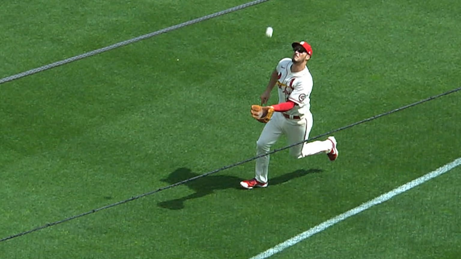 Nolan Arenado's over-the-shoulder catch in the 8th | 06/26/2021 | MLB.com