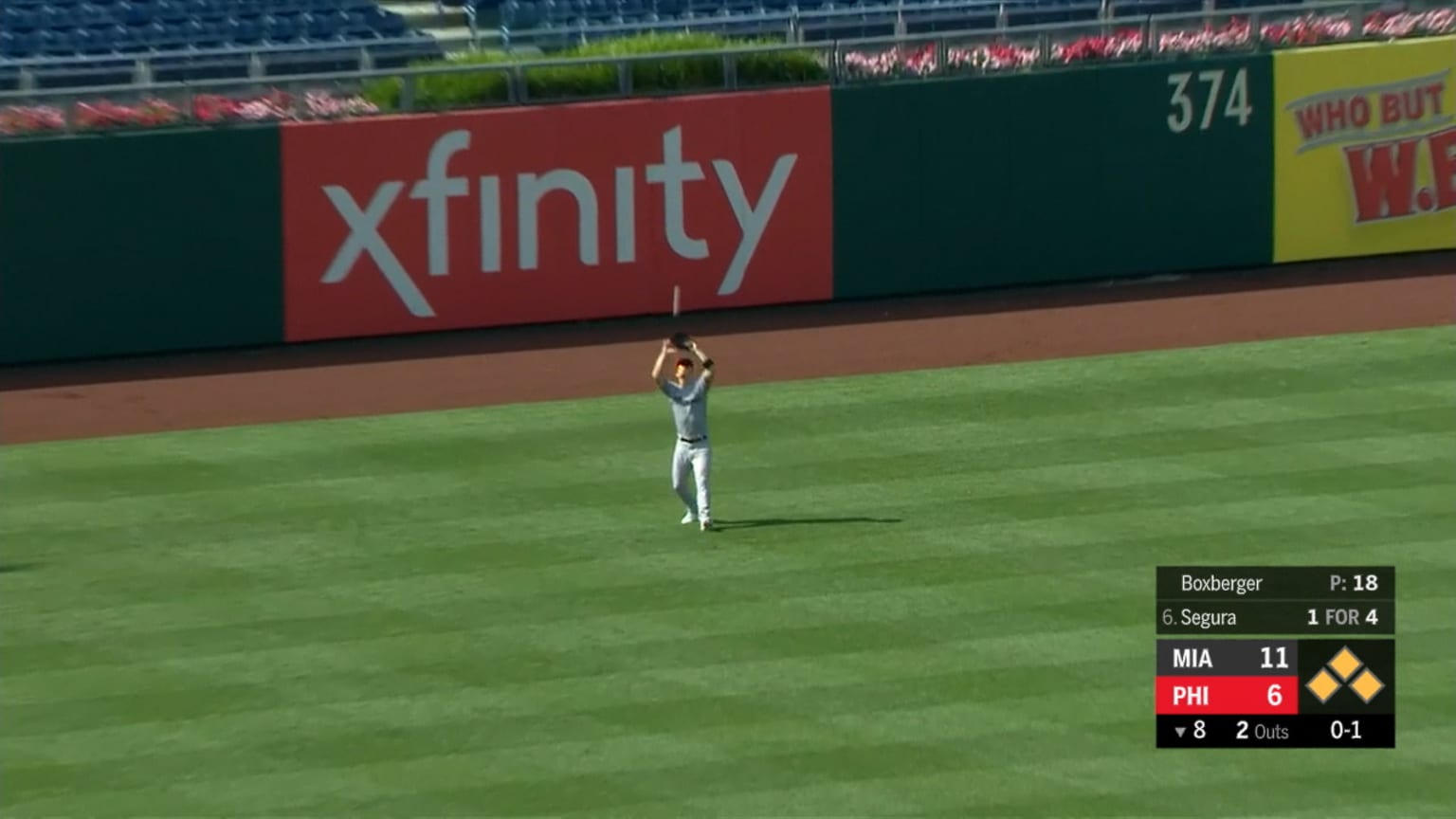 Boxberger works out of a jam | 07/26/2020 | Miami Marlins