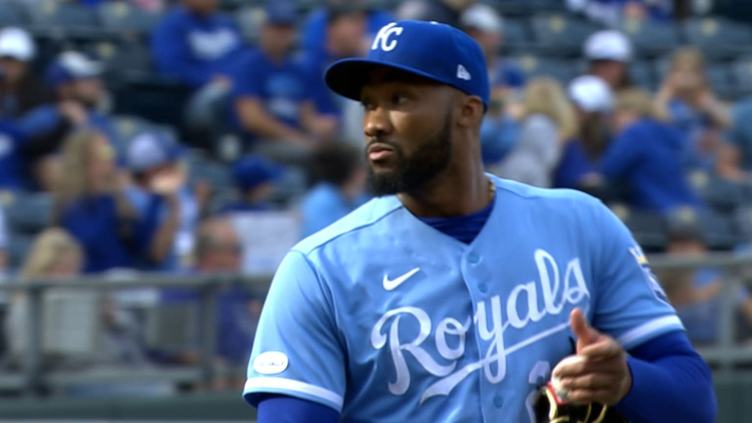 Amir Garrett earns the 300th strikeout of his career | 04/09/2022 ...