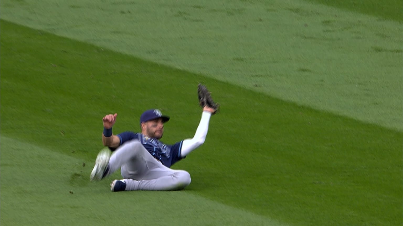 TB@SEA: Kiermaier makes a fantastic sliding catch | 08/10/2019 | Tampa ...