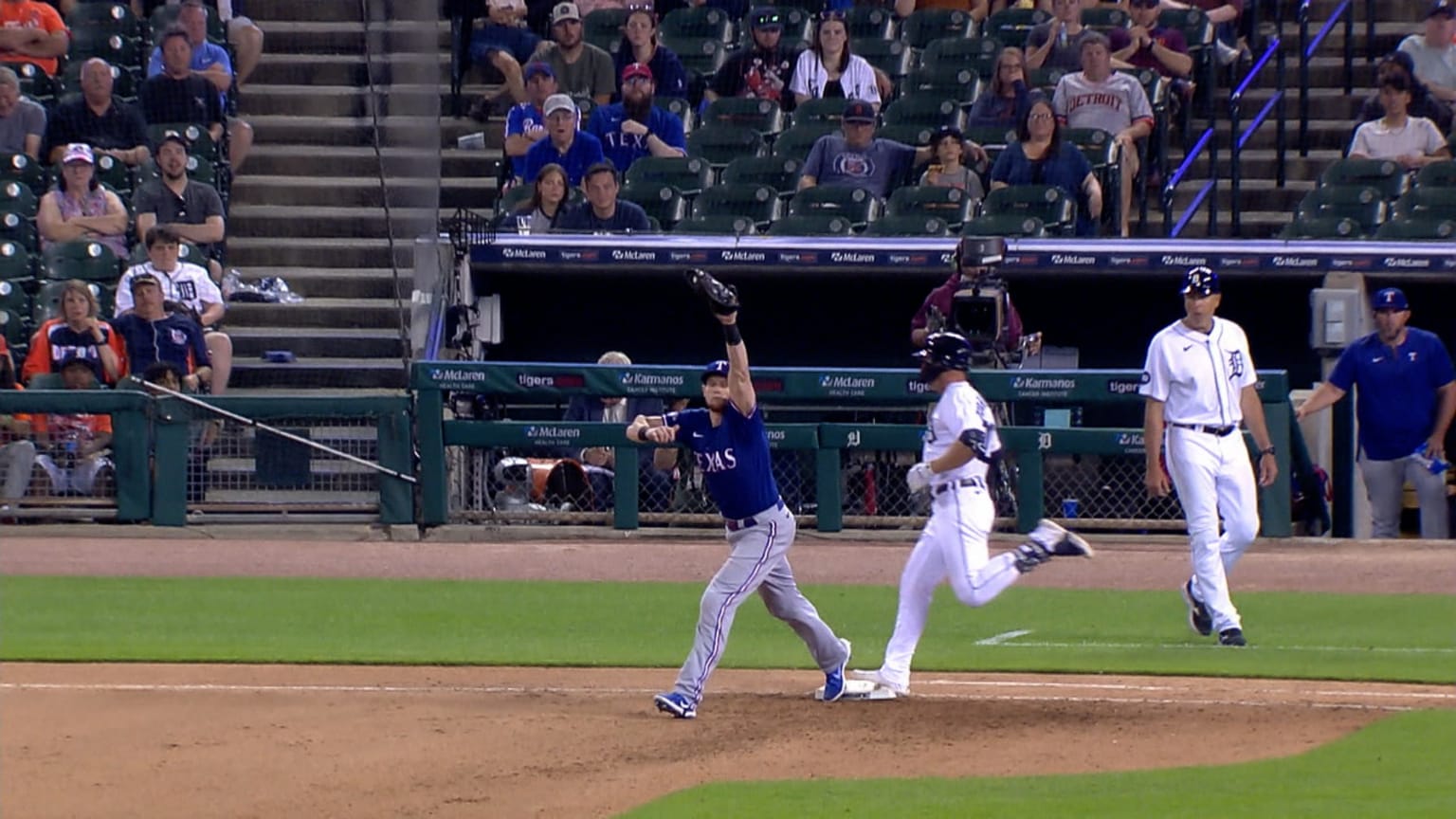 Marcus Semien's dazzling play counts after a review | 06/17/2022 ...