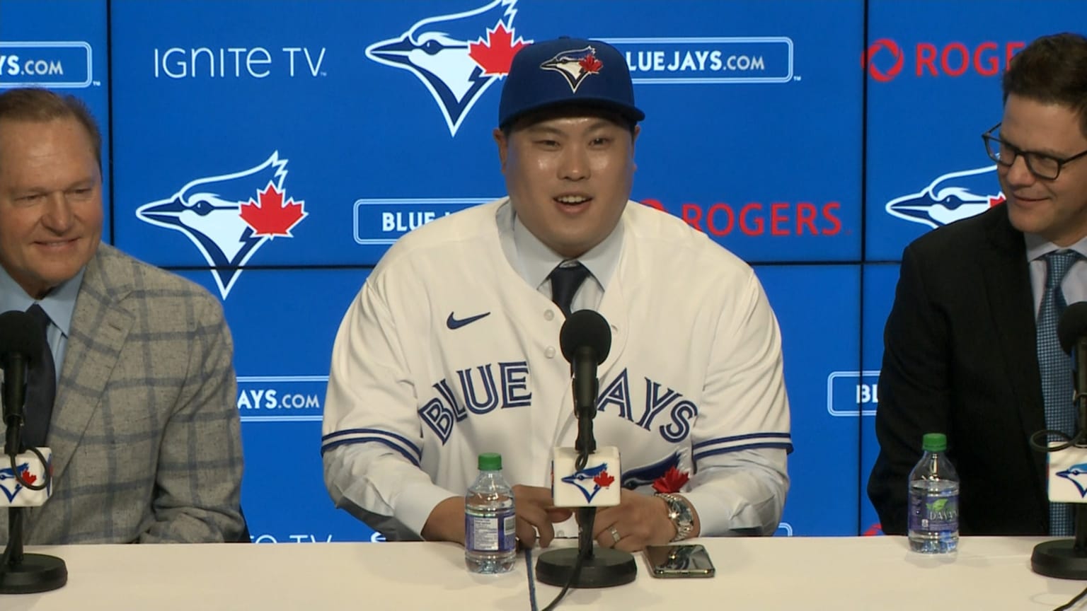 Ryu on making Blue Jays proud after inking deal | 12/27/2019 | New York ...