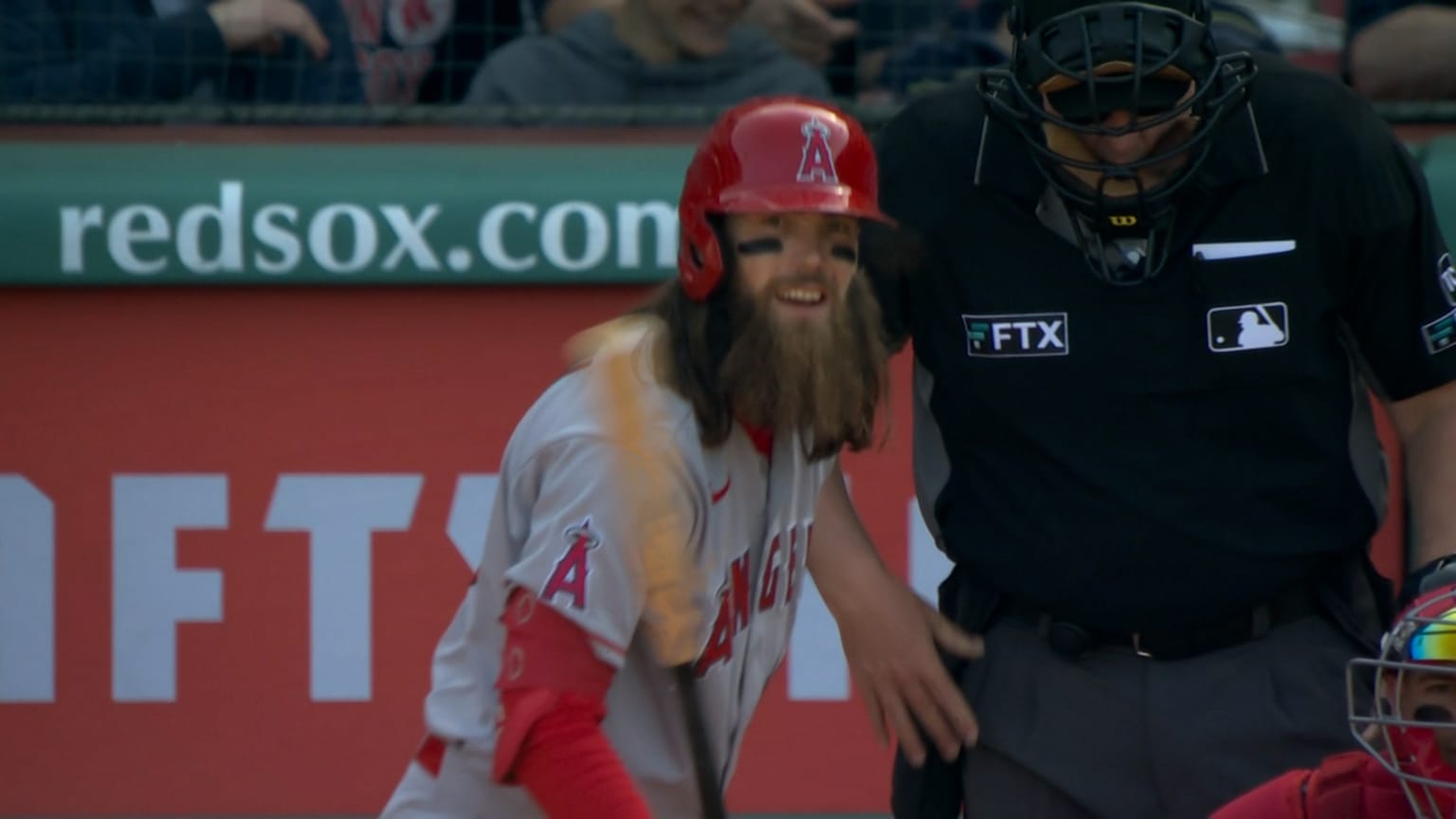 Marsh adds insurance with solo homer in the 9th | 05/05/2022 | MLB.com