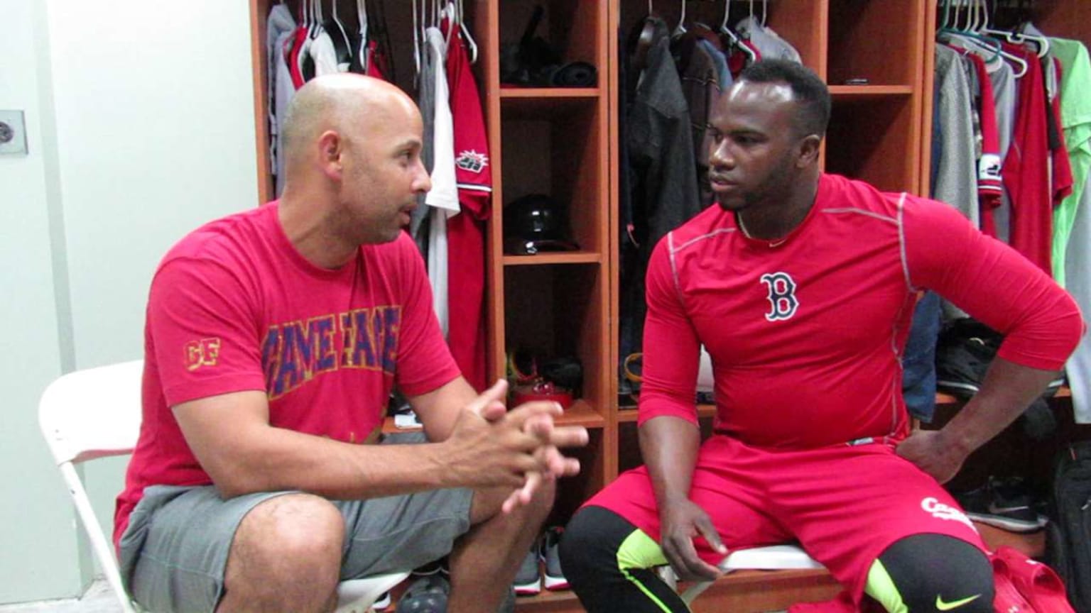 Castillo entrevista a Cora | 01/10/2016 | New York Yankees