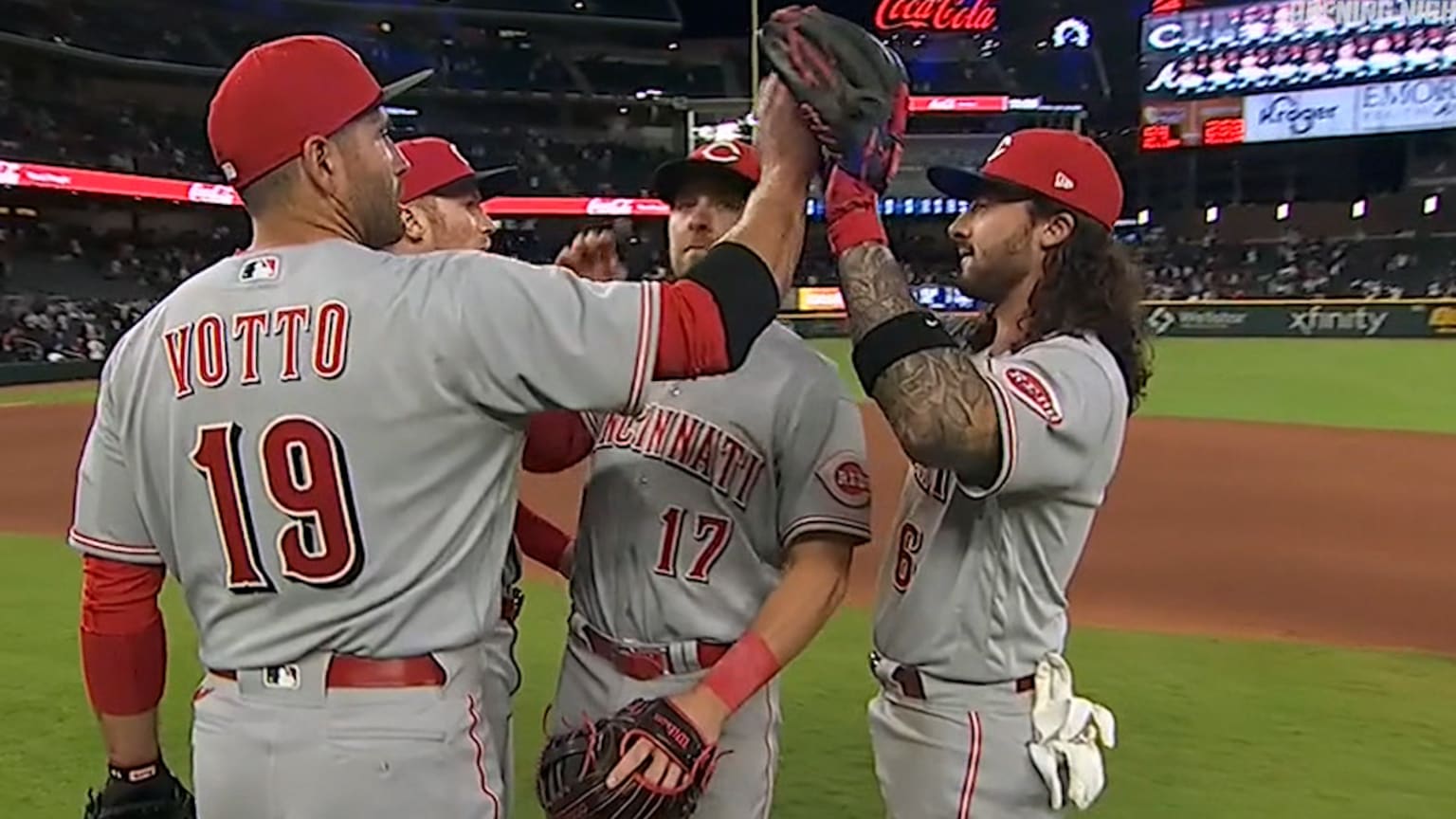 Tony Santillan K's Dansby Swanson to get the save | 04/07/2022 ...