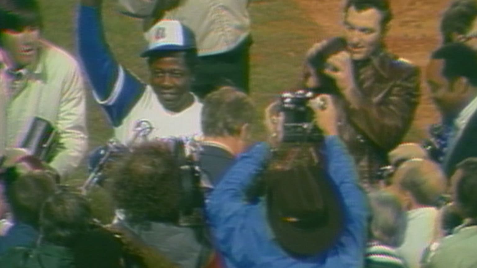 Tom House on catching Hank Aaron's 715th home run | 01/22/2021 ...