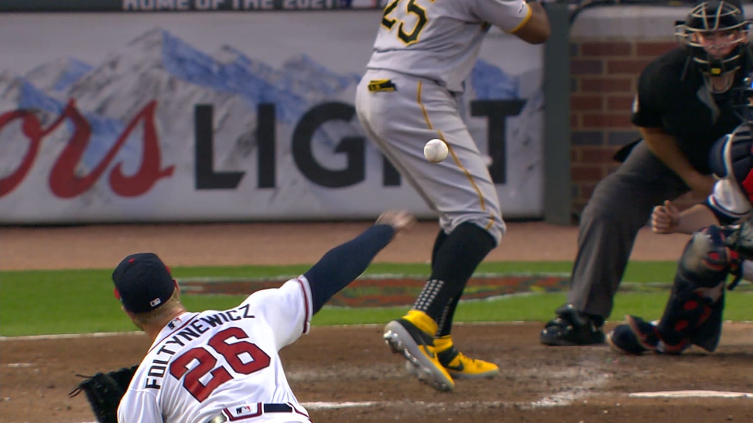 PIT@ATL: Folty rings up Polanco in the 4th | 06/11/2019 | Atlanta Braves