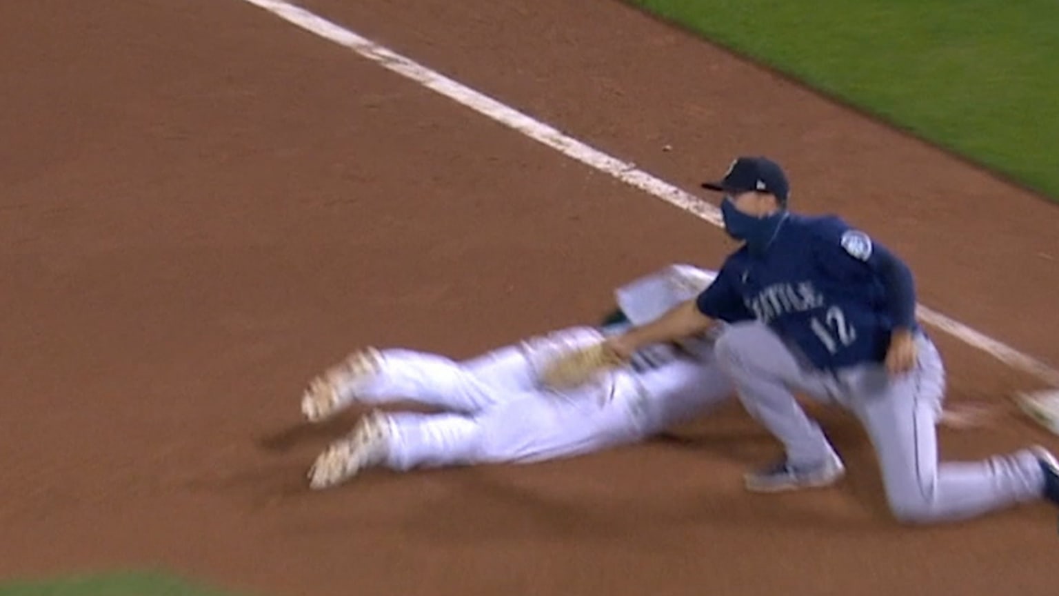 Yohan Ramirez picks off Grossman at first base | 09/25/2020 | Houston ...