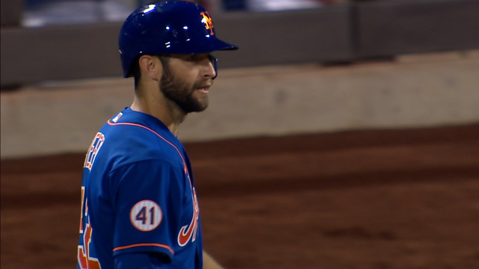 Jake Reed sprints down the line to beat out grounder | 08/15/2021 | New ...