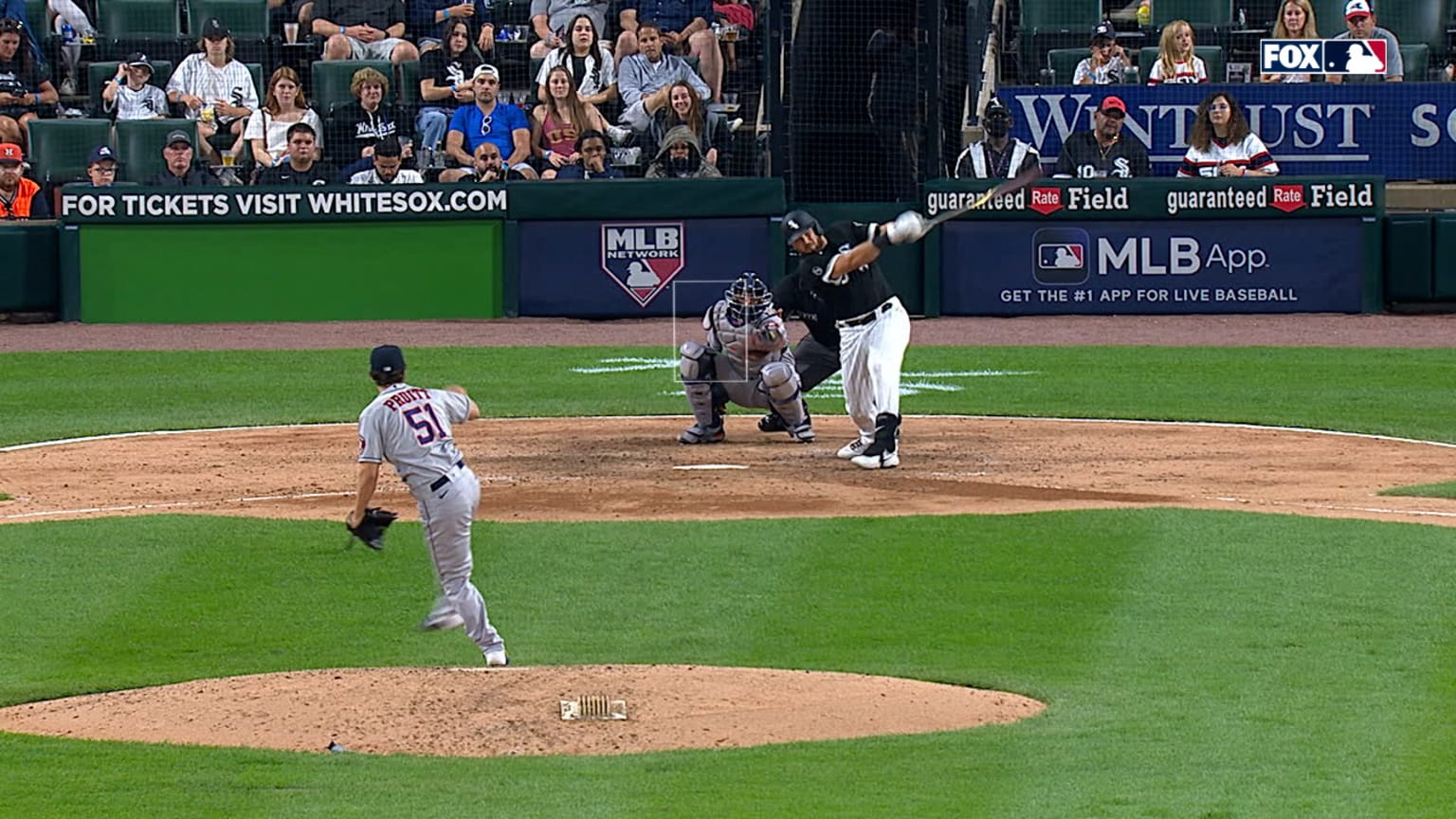 Jake Burger's first MLB homer | 07/17/2021 | Chicago White Sox