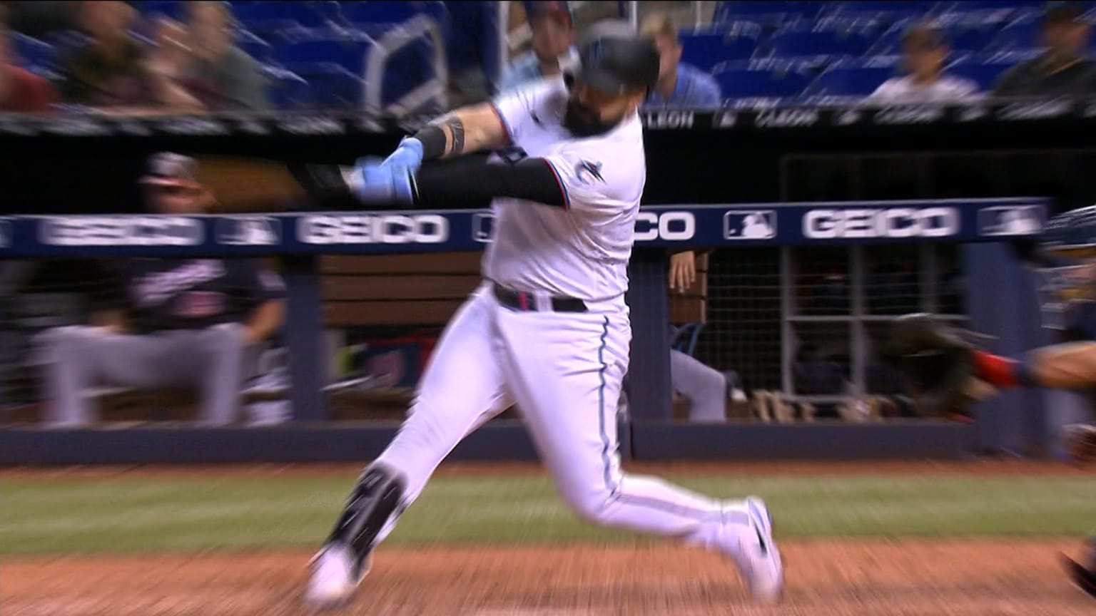 Sandy León drives a solo home run to right-center | 09/22/2021 ...