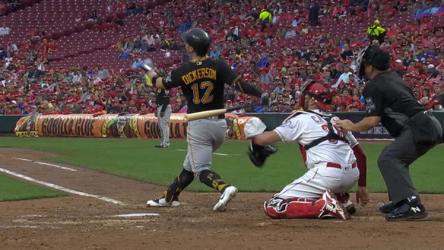 OF Corey Dickerson provides lefty pop | 11/27/2018 | Pittsburgh Pirates