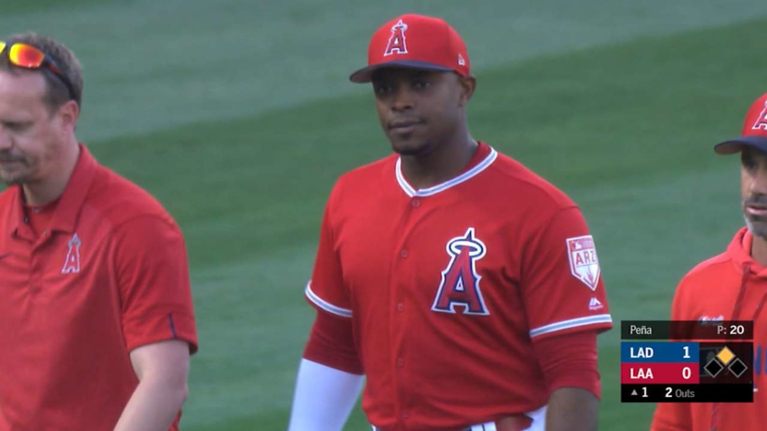 LAD@LAA: Upton checked by trainer, leaves in the 1st | 03/24/2019 ...