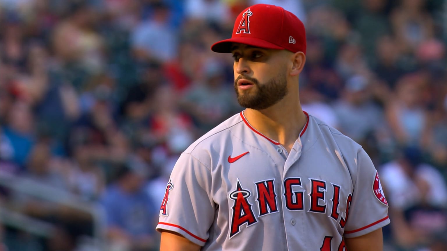 Patrick Sandoval fans 13, takes no-no bid into 9th | 07/24/2021 | MLB.com
