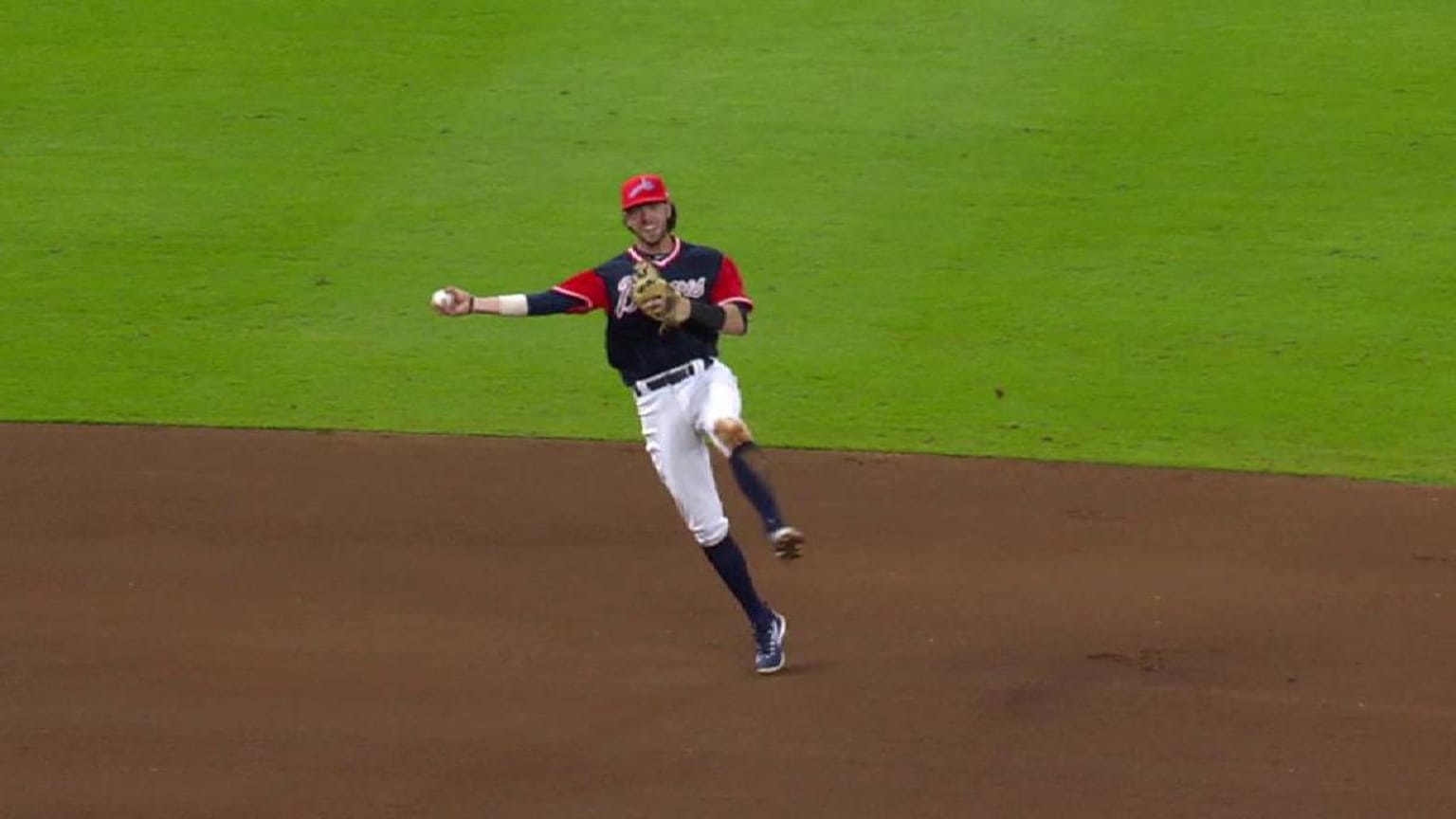 Swanson's impressive backhand | 08/26/2017 | MLB.com