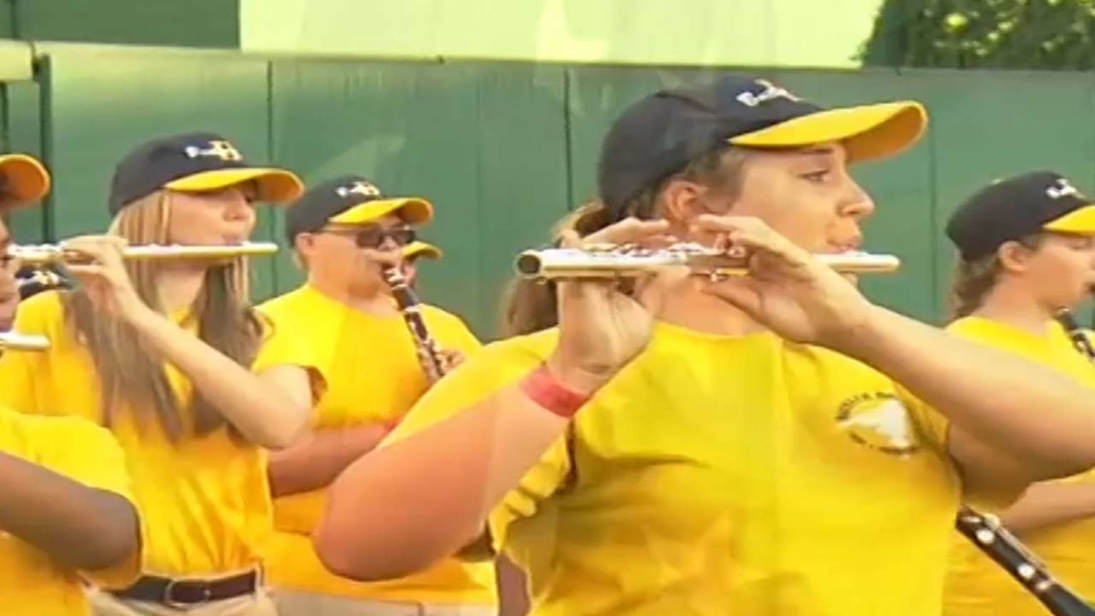 Butler Golden Tornado Band | 08/23/2016 | New York Yankees