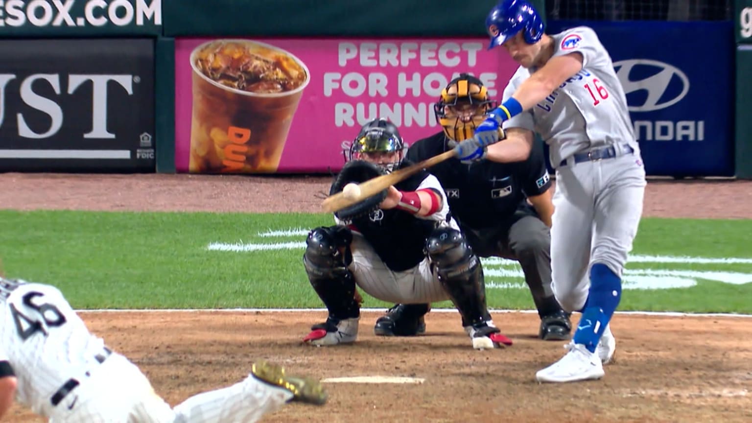 Patrick Wisdom hammers his 2nd home run to left field | 08/27/2021 ...
