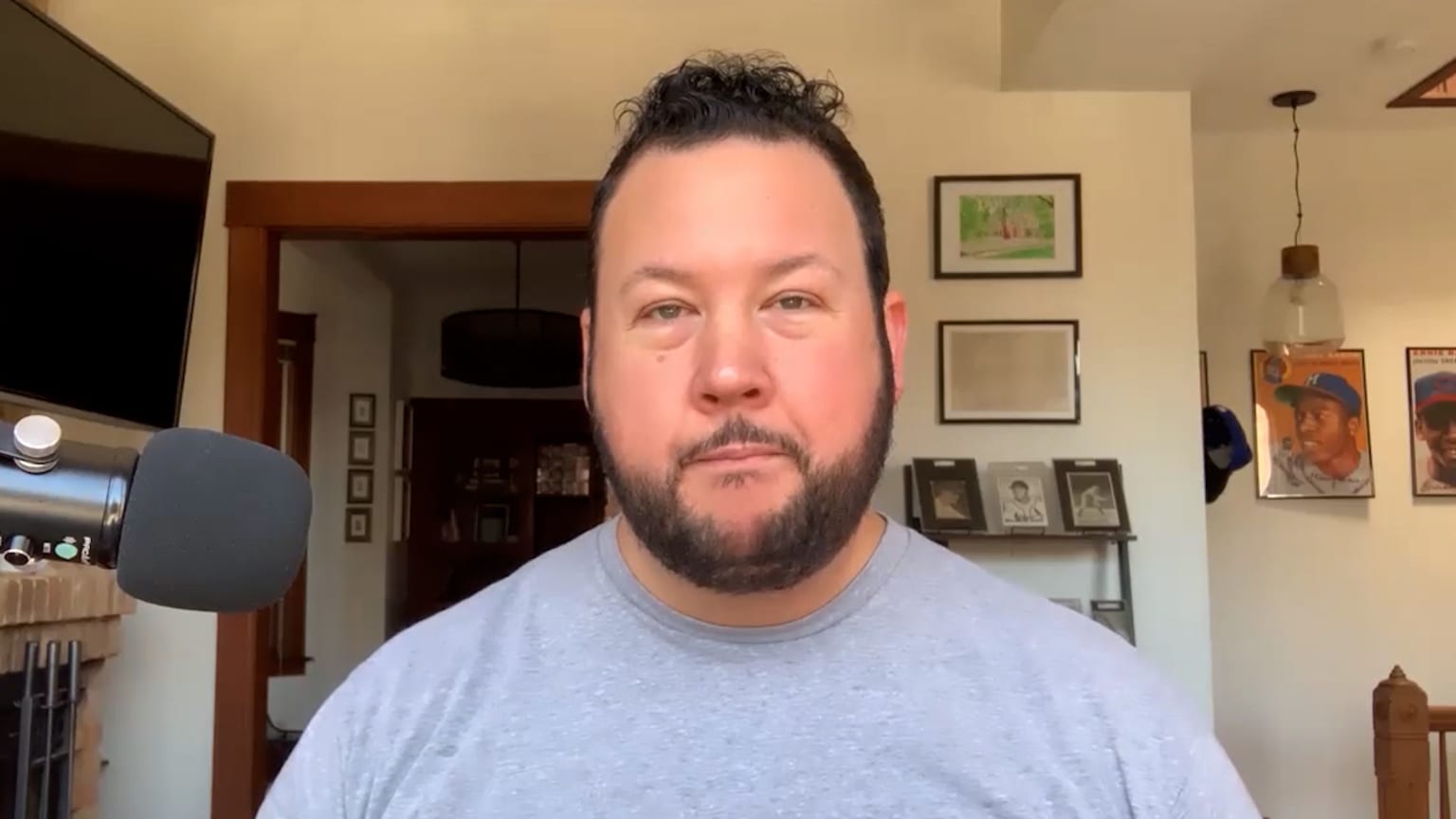 Chef Graham Elliot shares with us his vast collection | 05/03/2021 ...