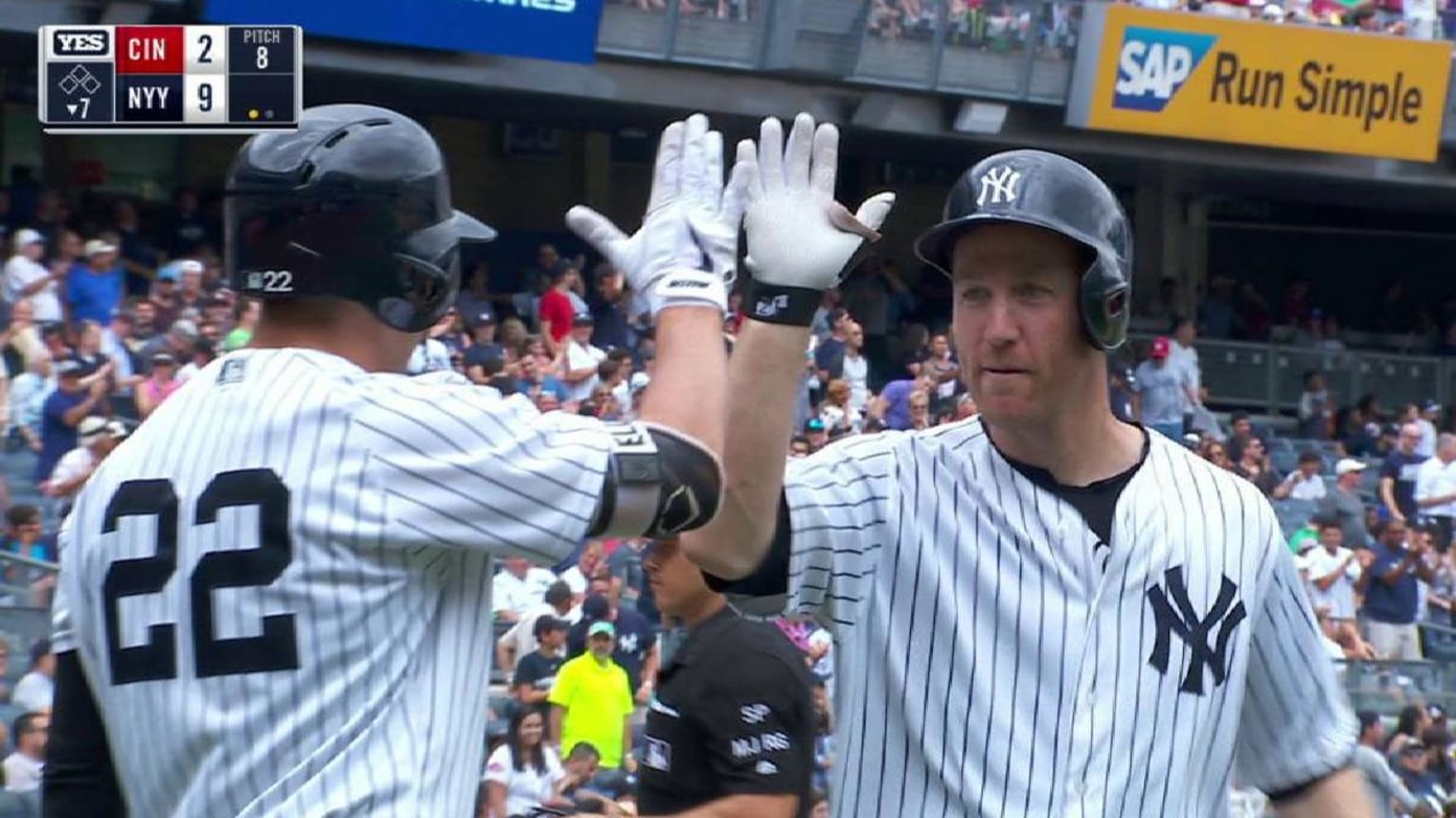 CIN@NYY: Todd Frazier hits first homer with Yankees | 07/26/2017 | MLB.com