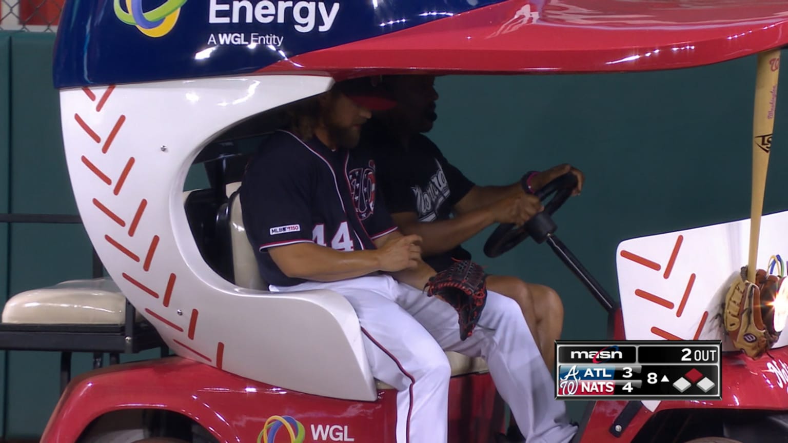 ATL@WSH: Rosenthal rides to mound in bullpen cart | 06/21/2019 ...