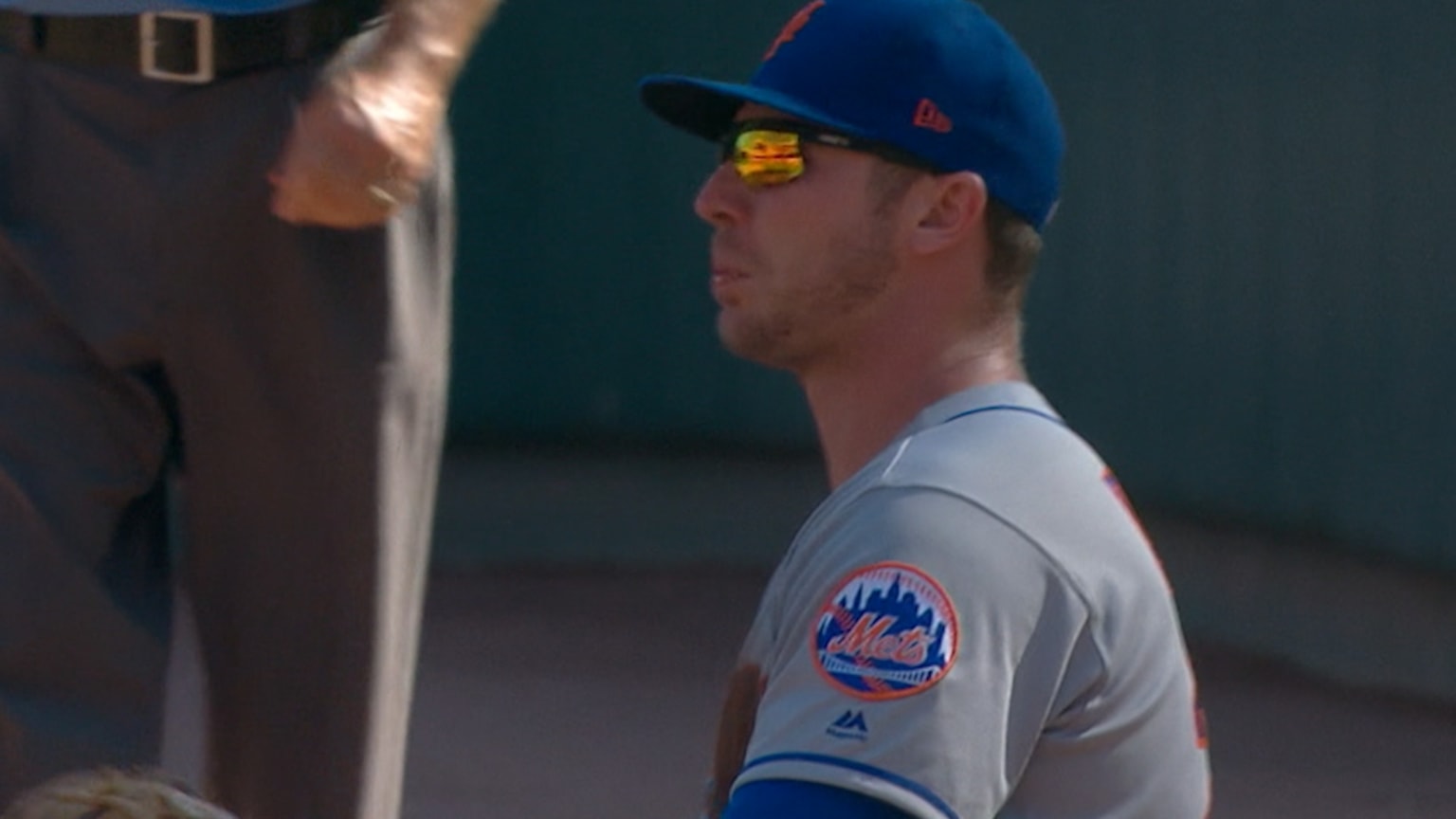 NYM@CIN: Alonso makes a great play to retire Iglesias | 09/22/2019 ...