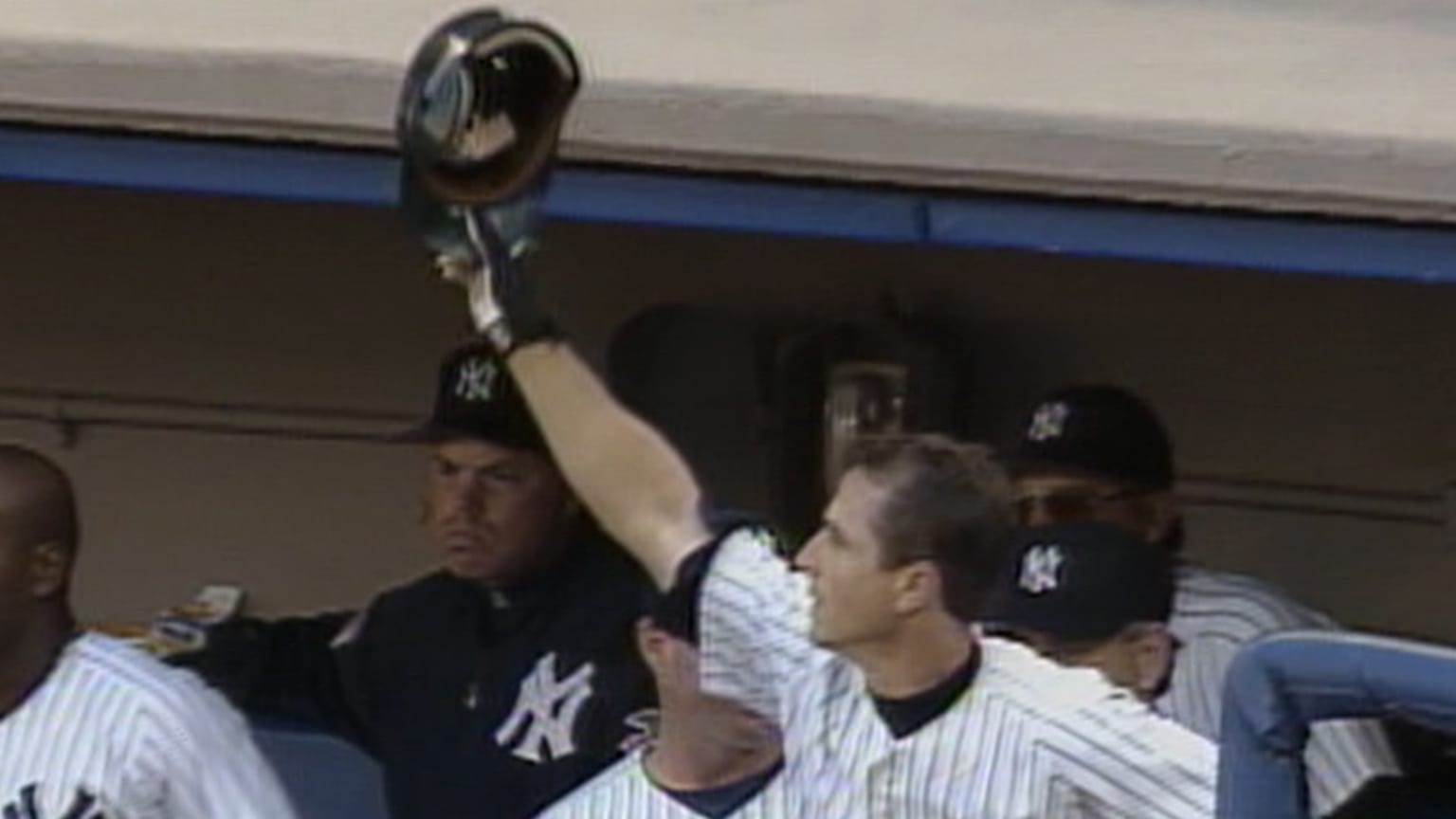 Mike Stanley hits three homers, drives in seven runs | 08/10/1995 | MLB.com