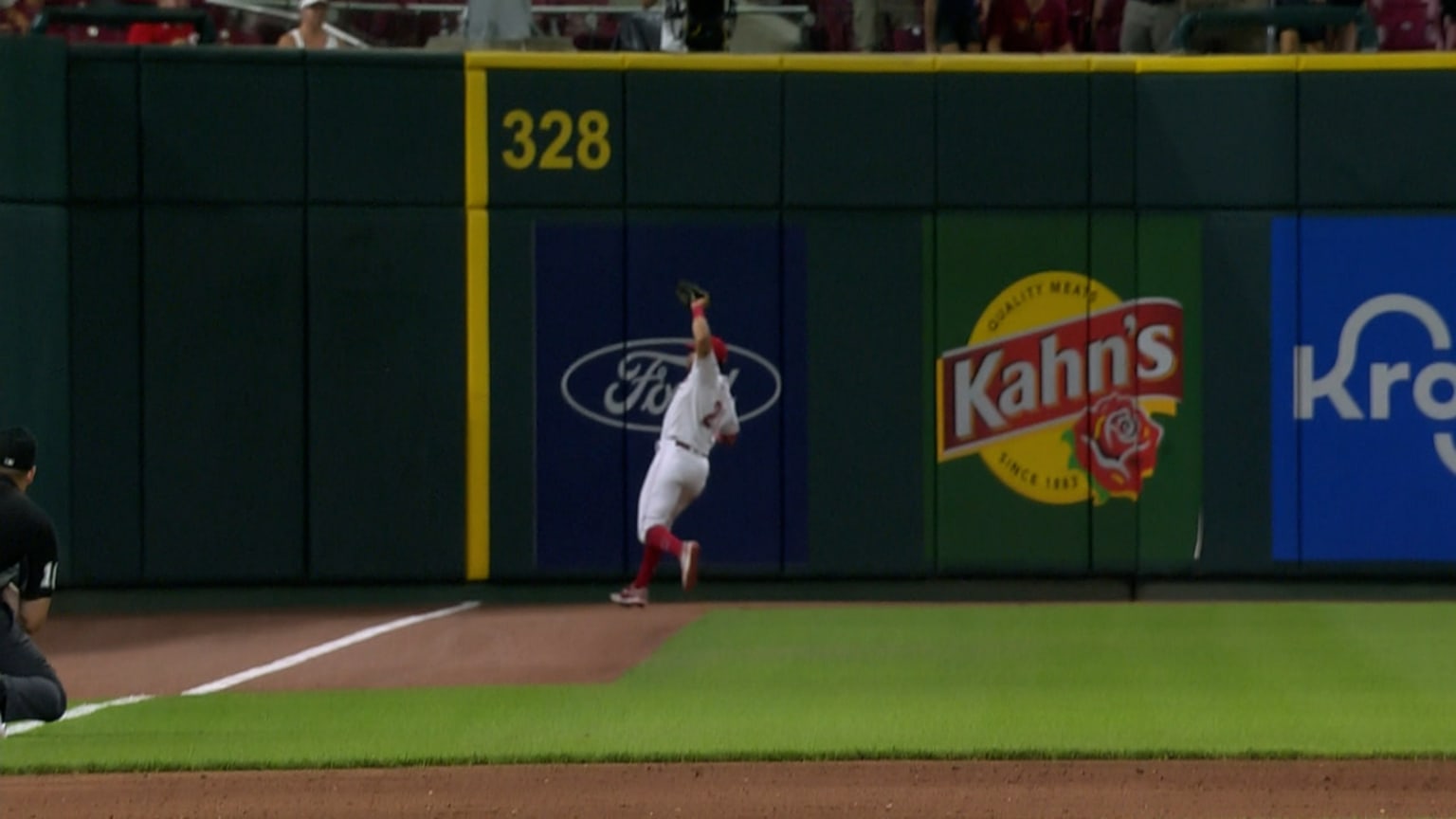 Tommy Pham makes a running catch in the 9th inning | 07/05/2022 ...