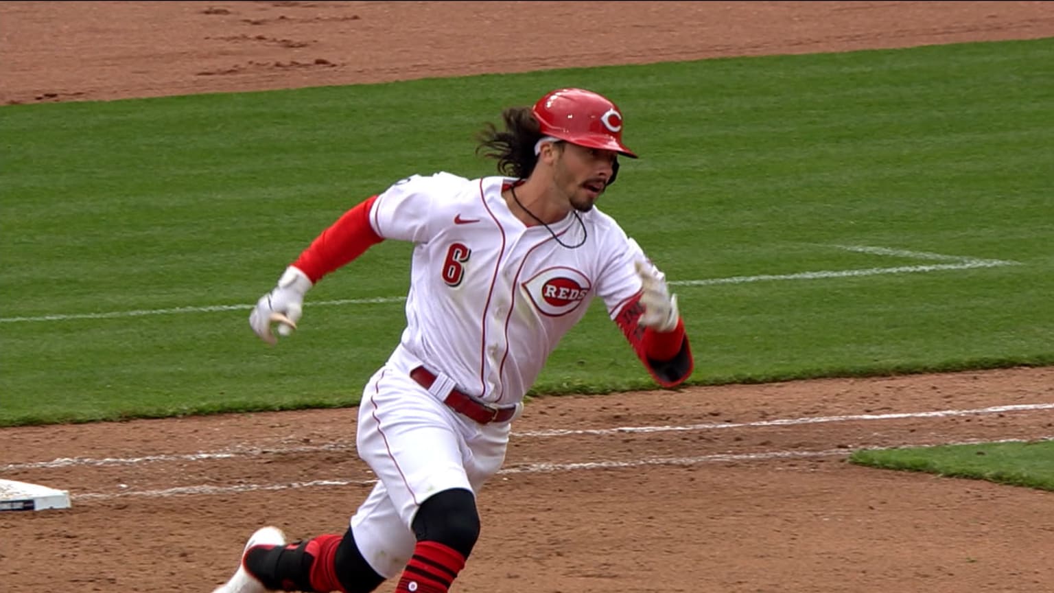 Jonathan India doubles for his first hit as a Red | 04/01/2021 | MLB.com