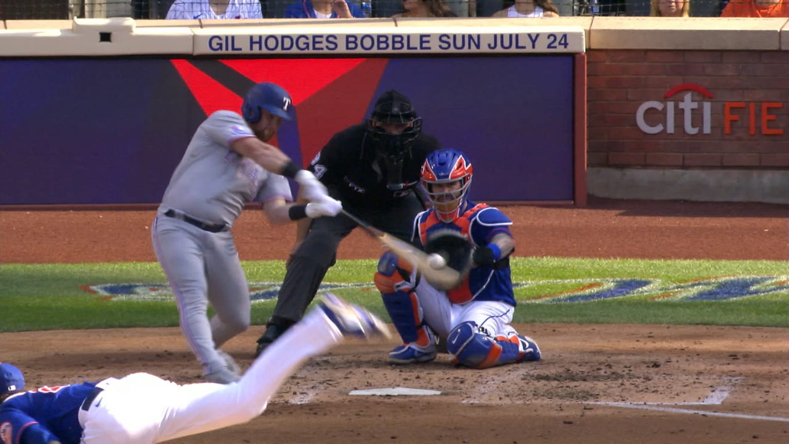 Kole Calhoun belts his second home run of the game | 07/02/2022 ...