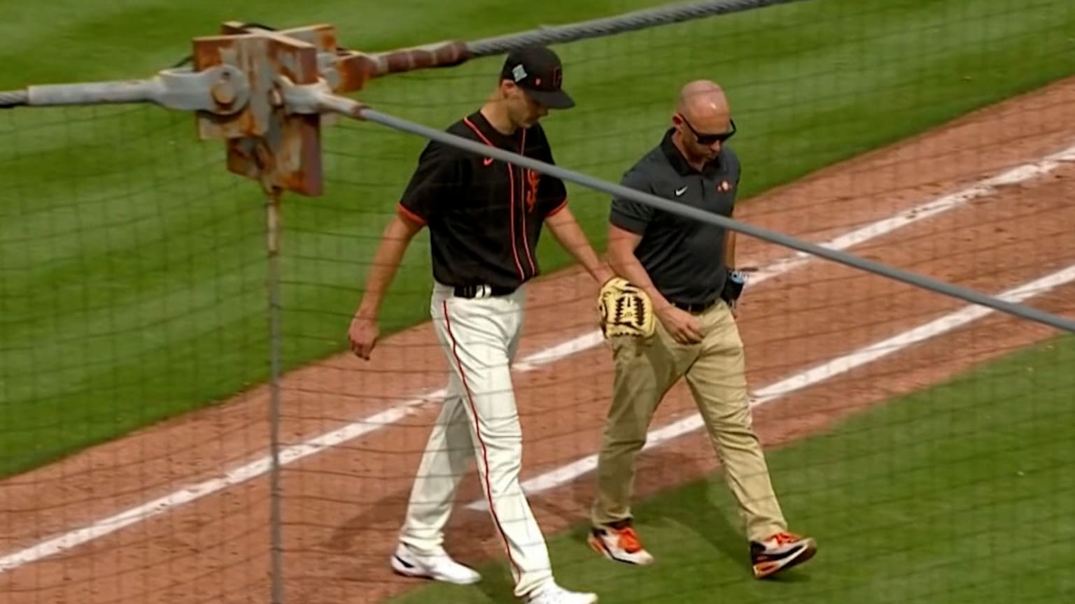 Tyler Rogers gets injured in the 6th, leaves game | 03/26/2022 | MLB.com
