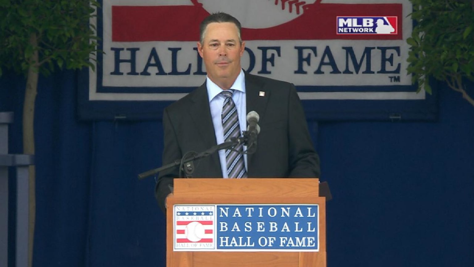 Maddux is inducted into Baseball Hall of Fame | 07/27/2014 | St. Louis ...