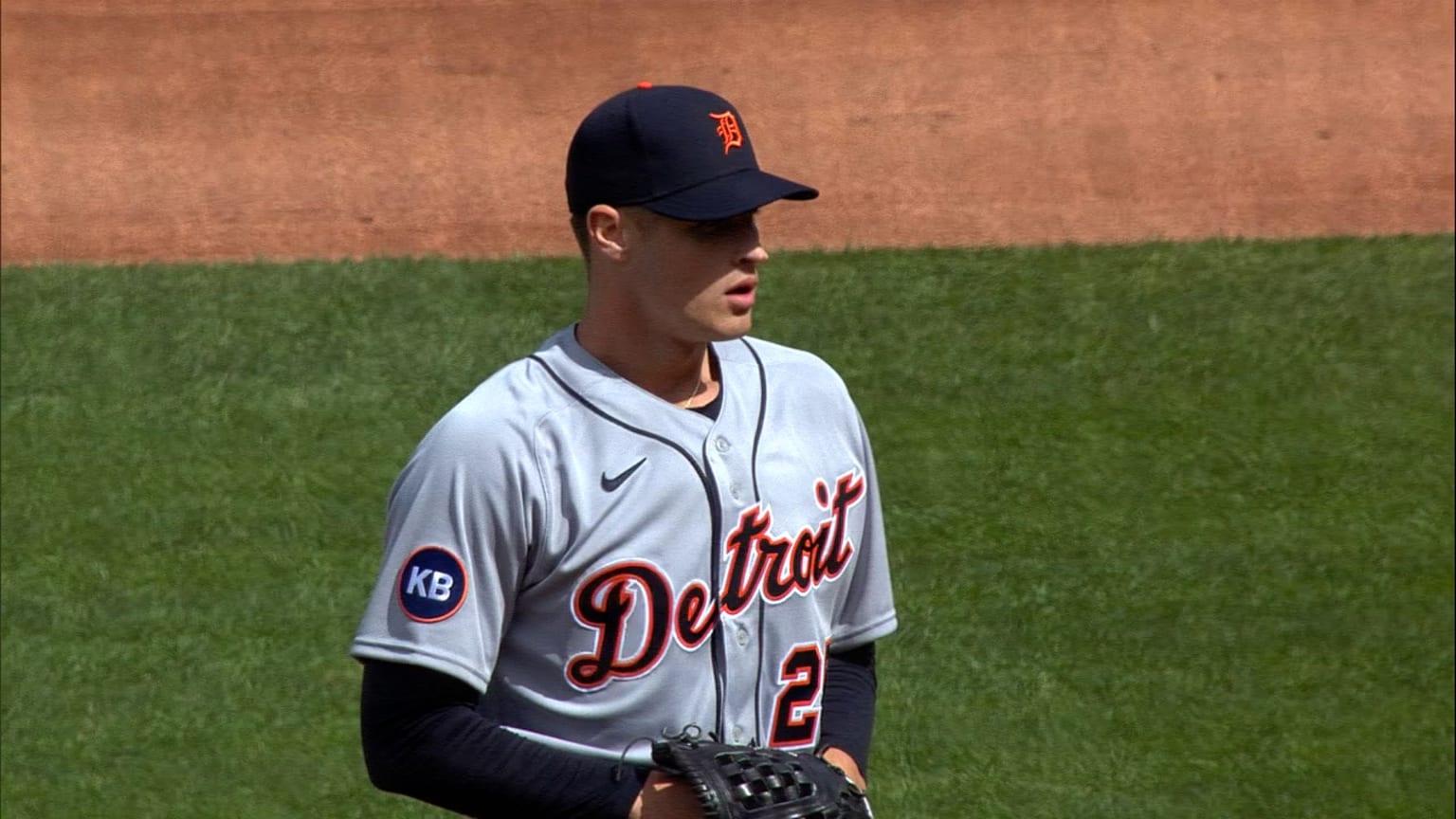 Matt Manning strikes out two Royals in two innings | 04/16/2022 ...