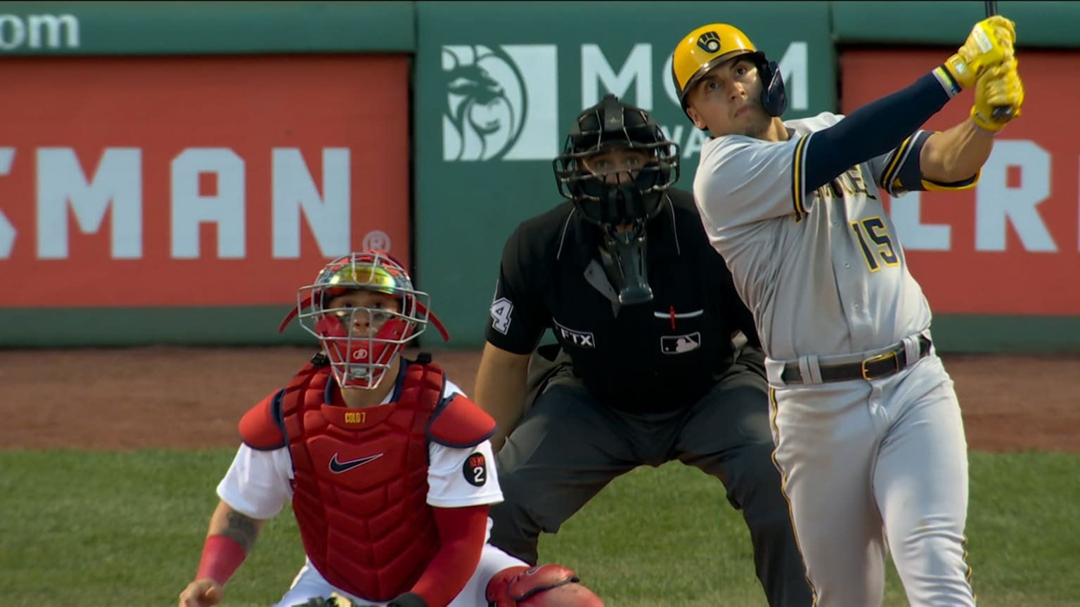 Tyrone Taylor hits a solo homer in the 9th | 07/30/2022 | Milwaukee Brewers