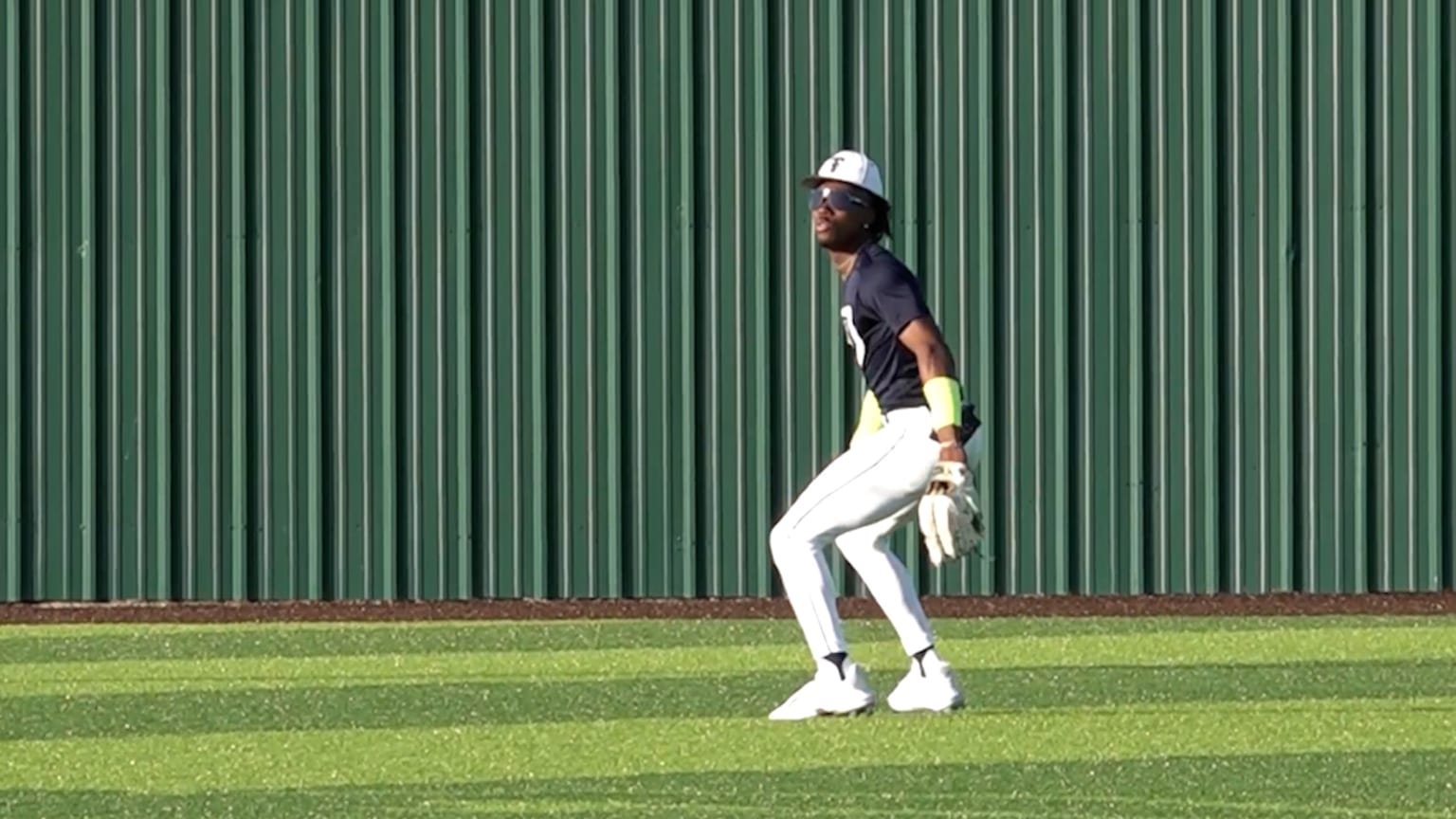 Draft Report: Jeric Curtis, high school outfielder | 30/04/2022 ...