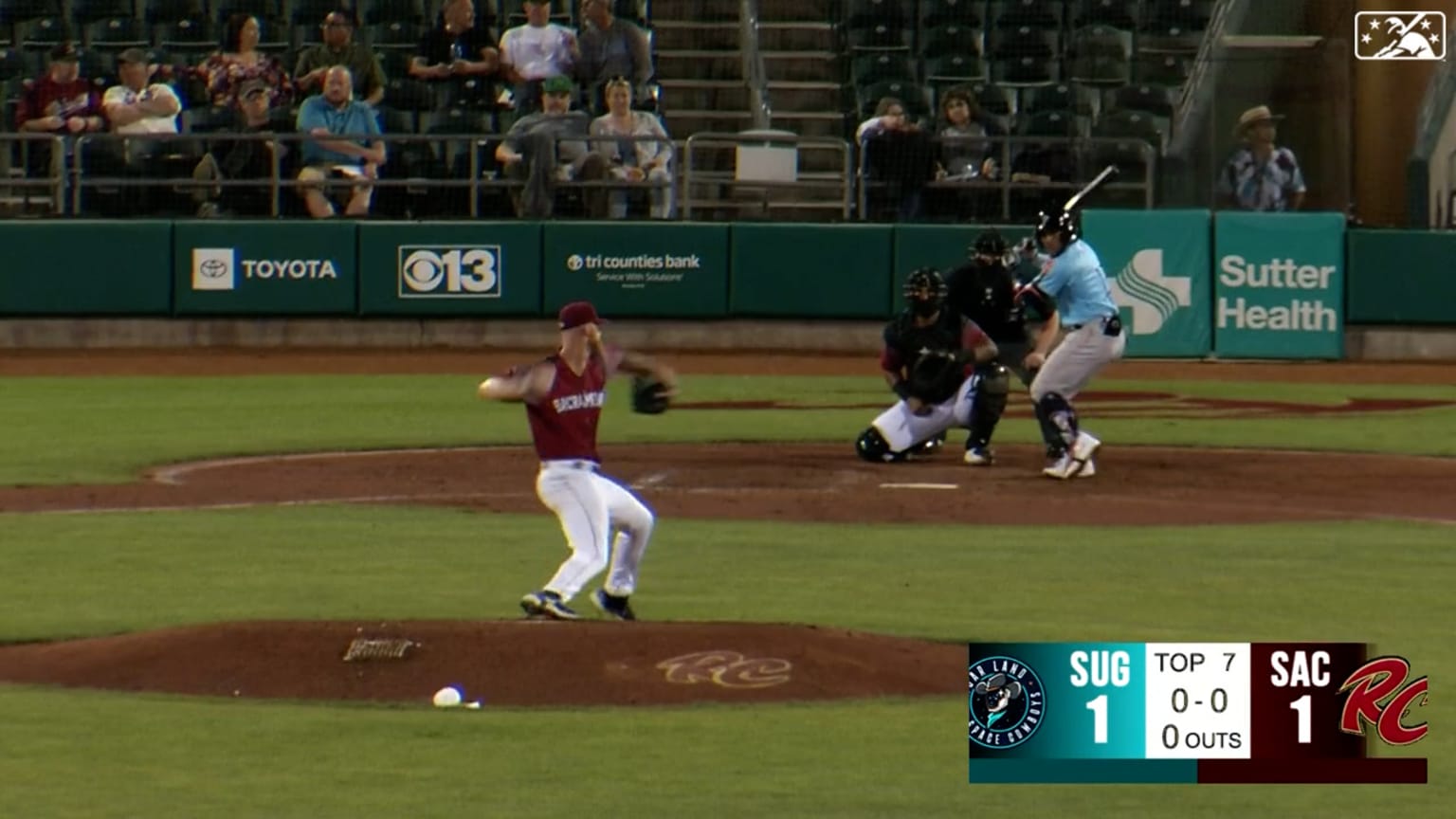 Pedro Leon hits his first homer of 2022 | 04/07/2022 | Houston Astros