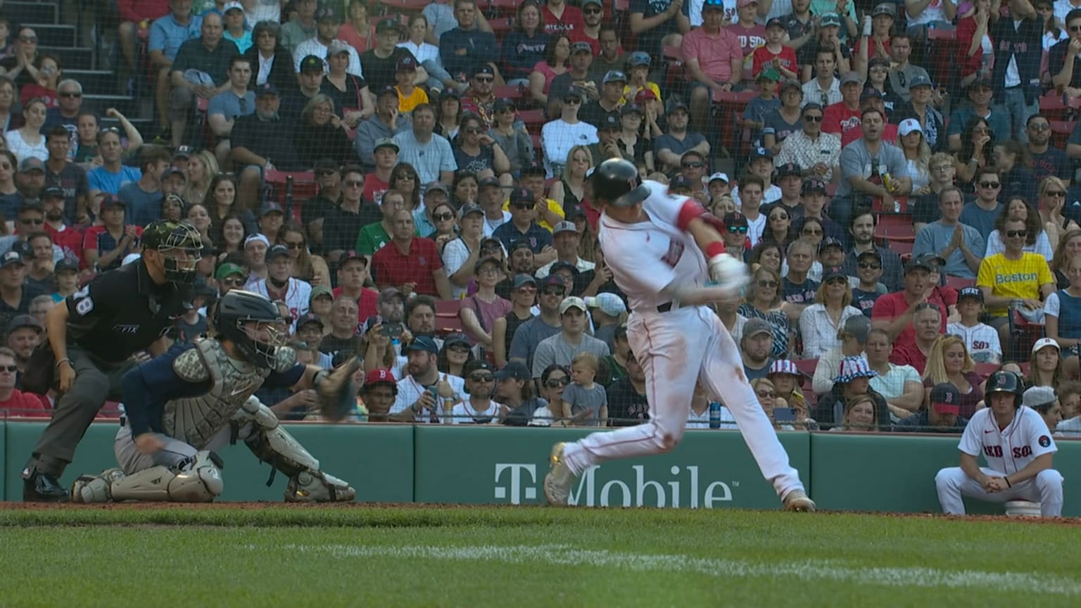 Bobby Dalbec hits an RBI single in the 5th inning | 05/21/2022 | Boston ...