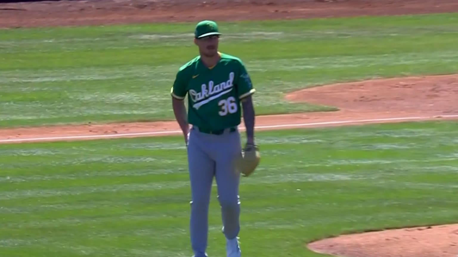 Adam Oller picks up four strikeouts in spring start | 03/23/2022 ...