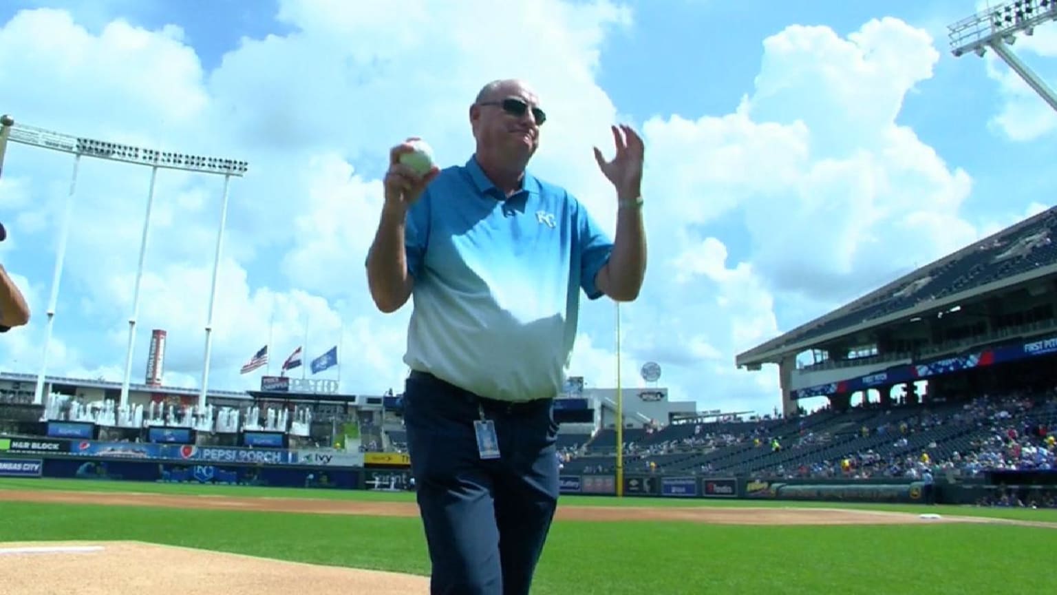 BAL@KC: Royals VP Mike Swanson throws the first pitch | 09/02/2018 | St ...