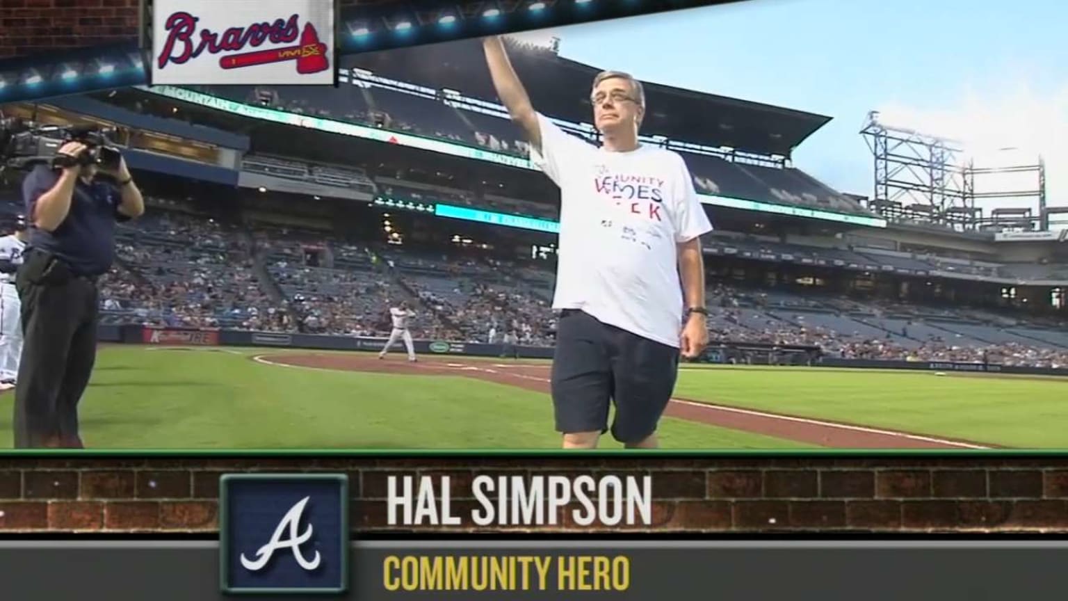 The Braves honor Hal Simpson as a Community Hero | 01/20/2017 | Atlanta ...