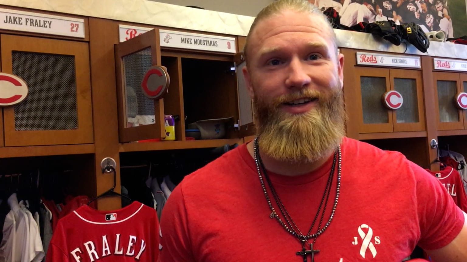Jake Fraley on adjusting to his new team | 03/31/2022 | Cincinnati Reds