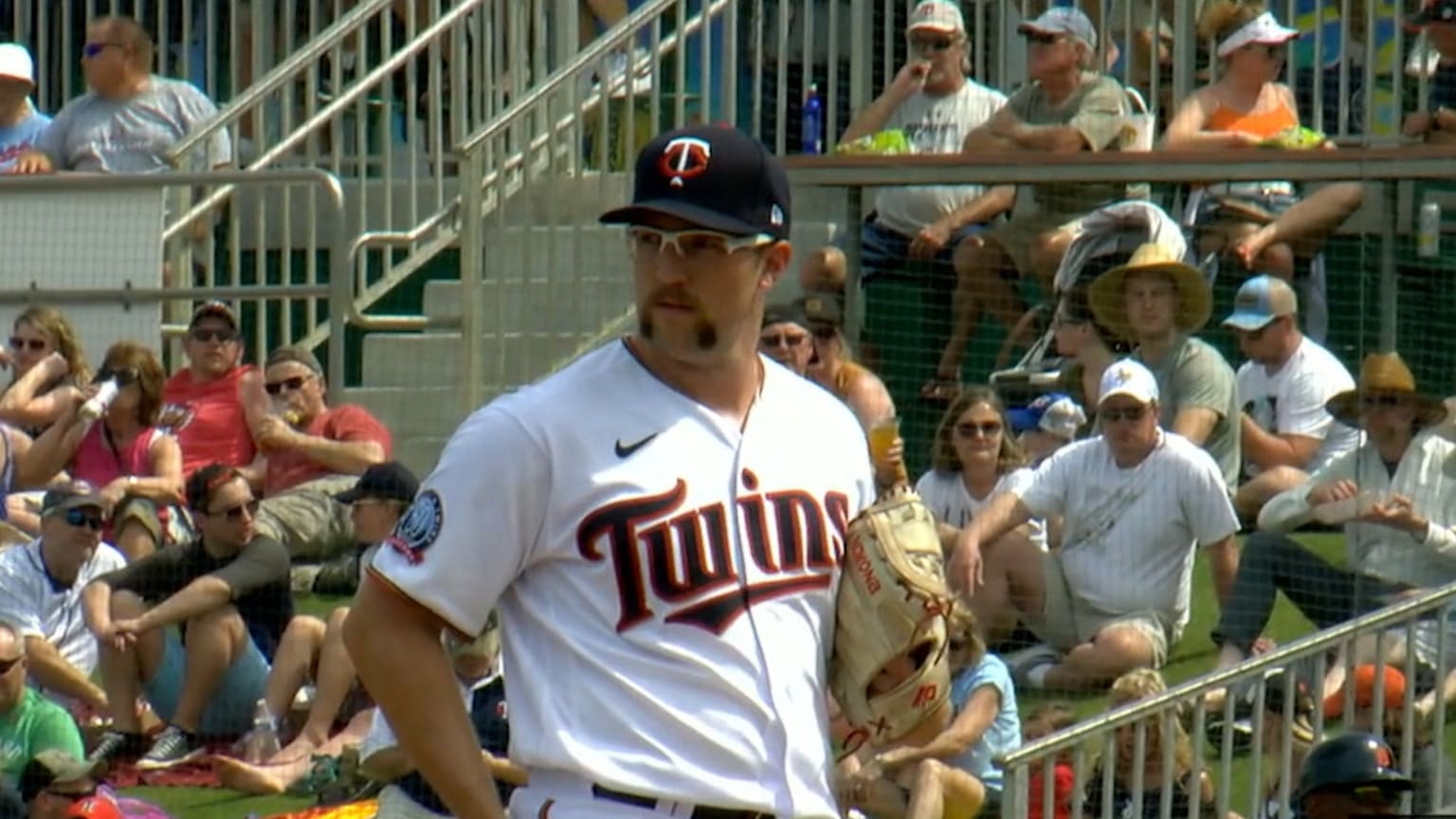 Randy Dobnak has a three efficient innings vs. Tigers | 03/03/2020 ...