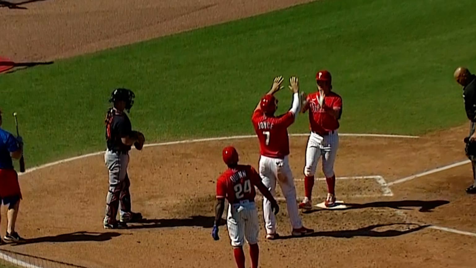 Luke Williams hammers a three-run home run | 03/10/2021 | Philadelphia ...