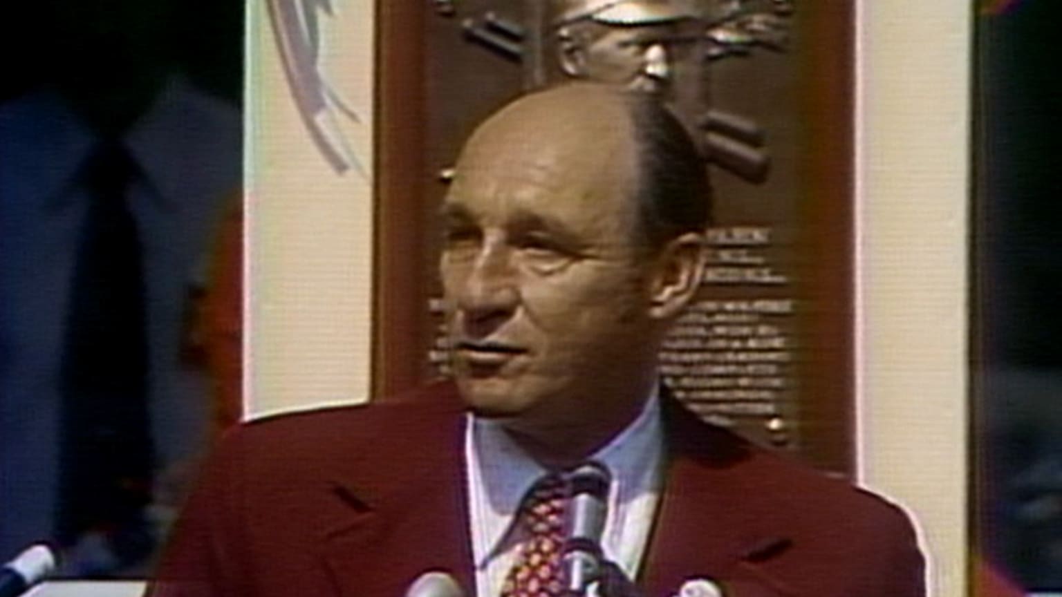 Warren Spahn inducted into the Hall of Fame | 08/06/1973 | MLB.com