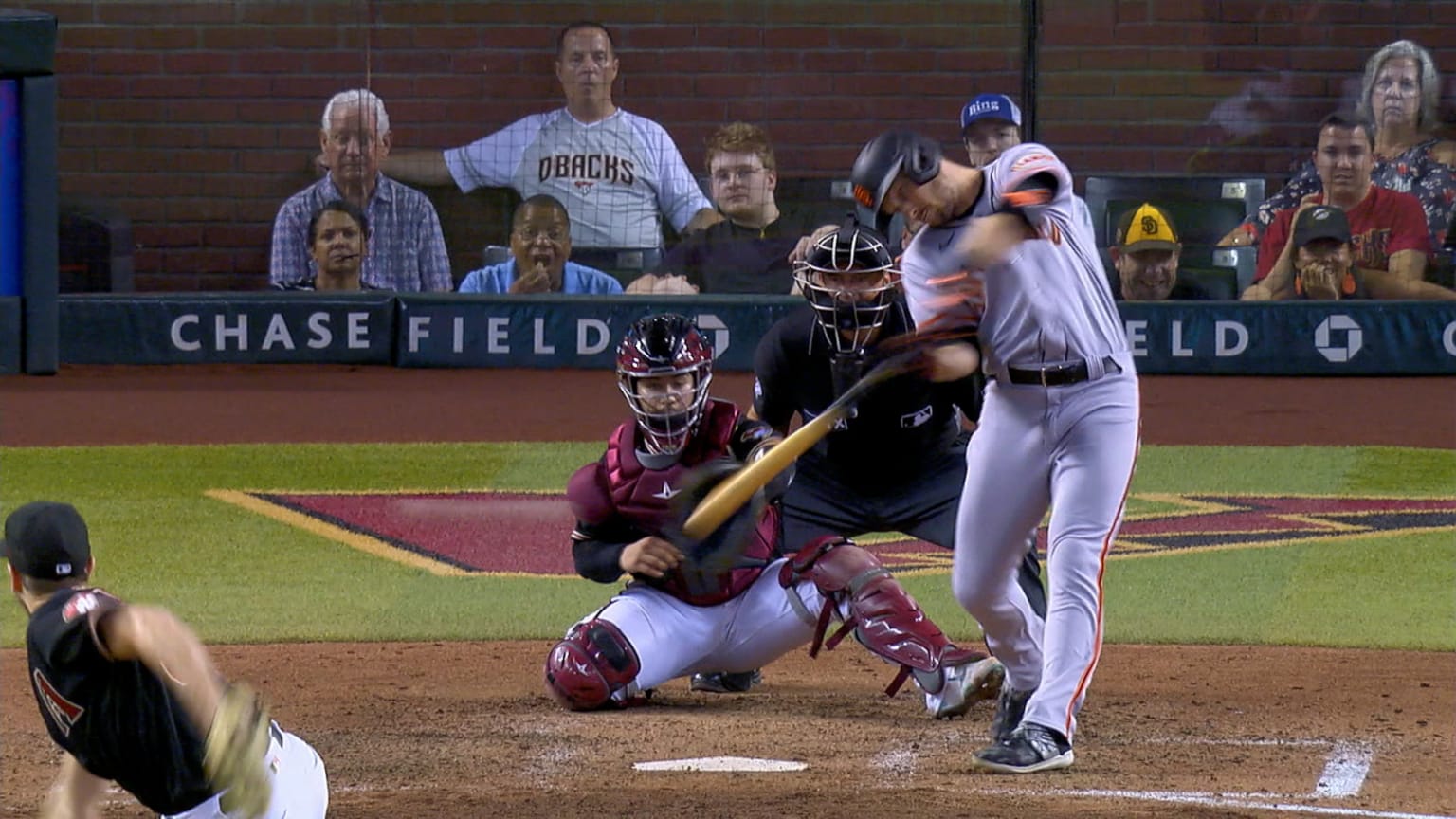 Austin Slater puts the Giants on top in the ninth | 07/06/2022 | MLB.com